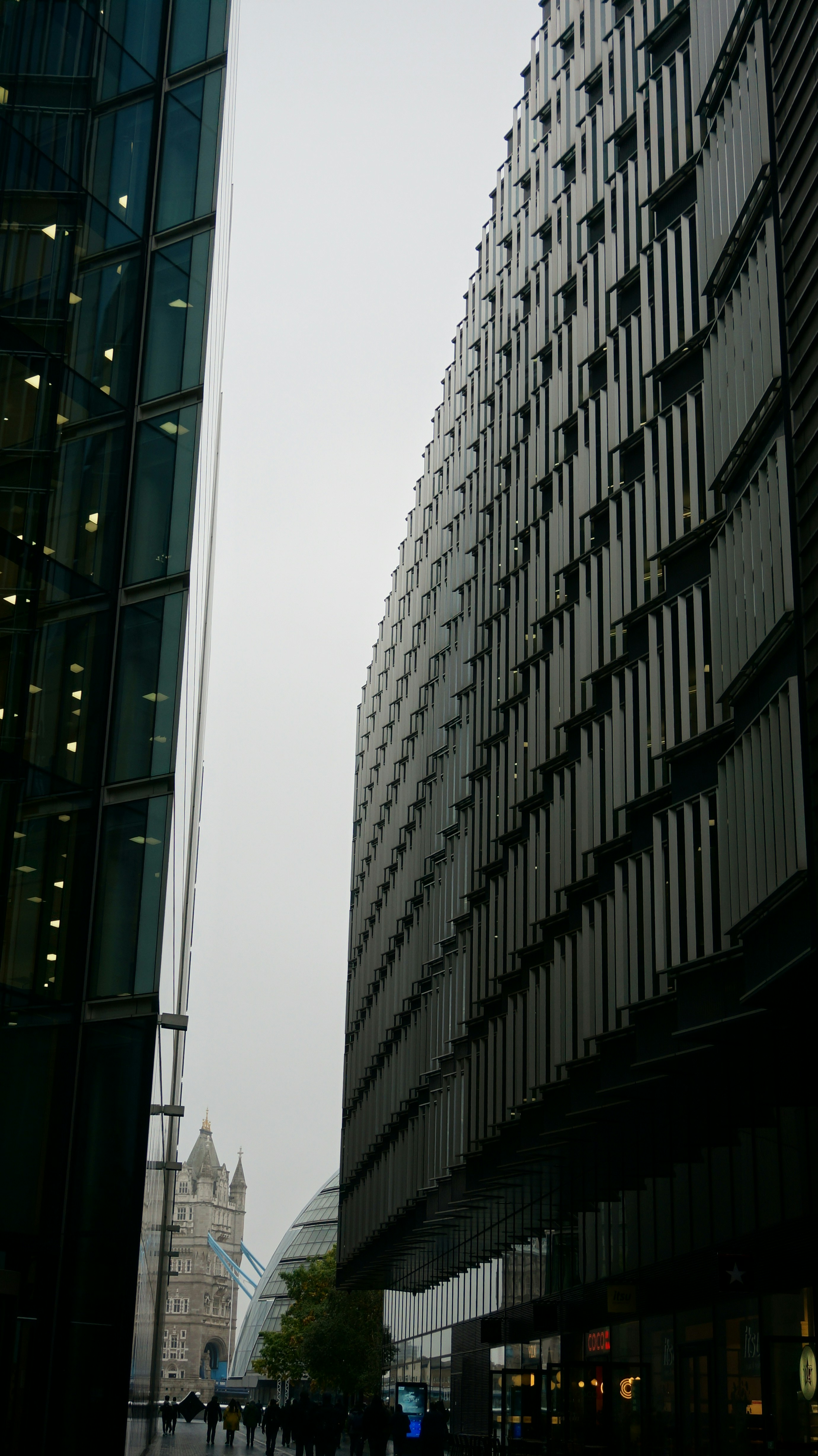 Between Glass Towers: A Corridor to Tower Bridge