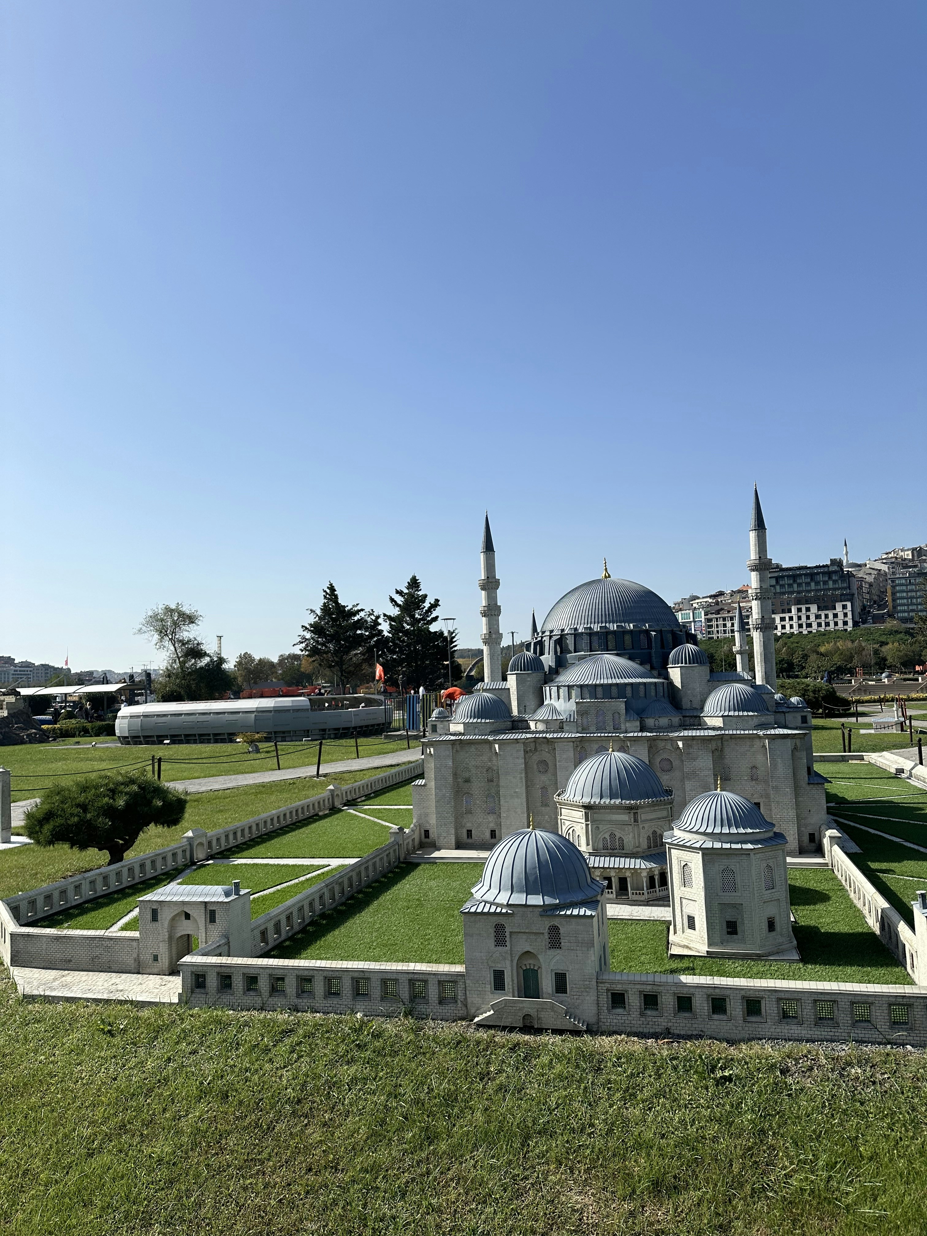 A large building with many domes on top of it photo – Free Building ...