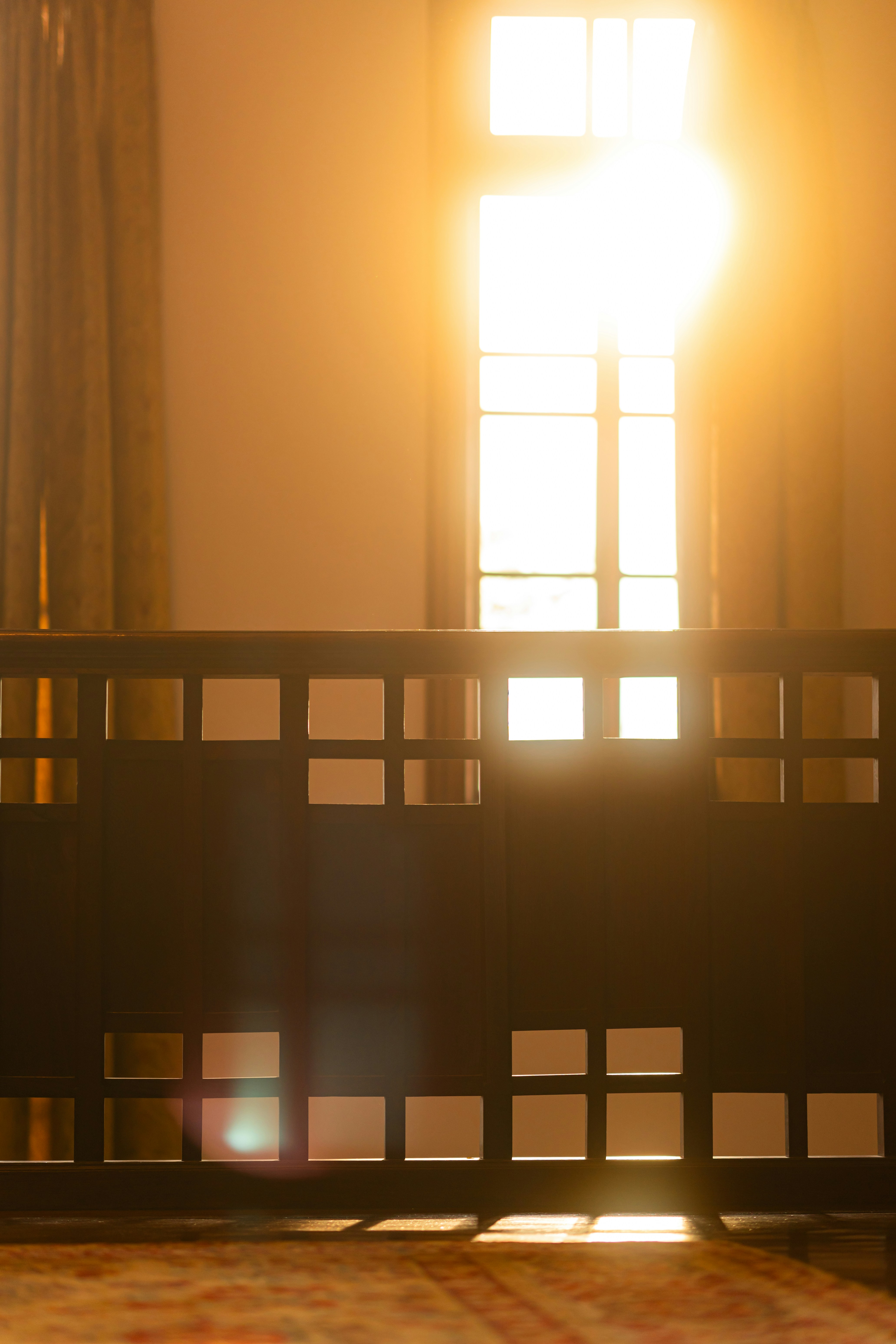 The sun is shining through a window in a room photo – Free Sunlight ...