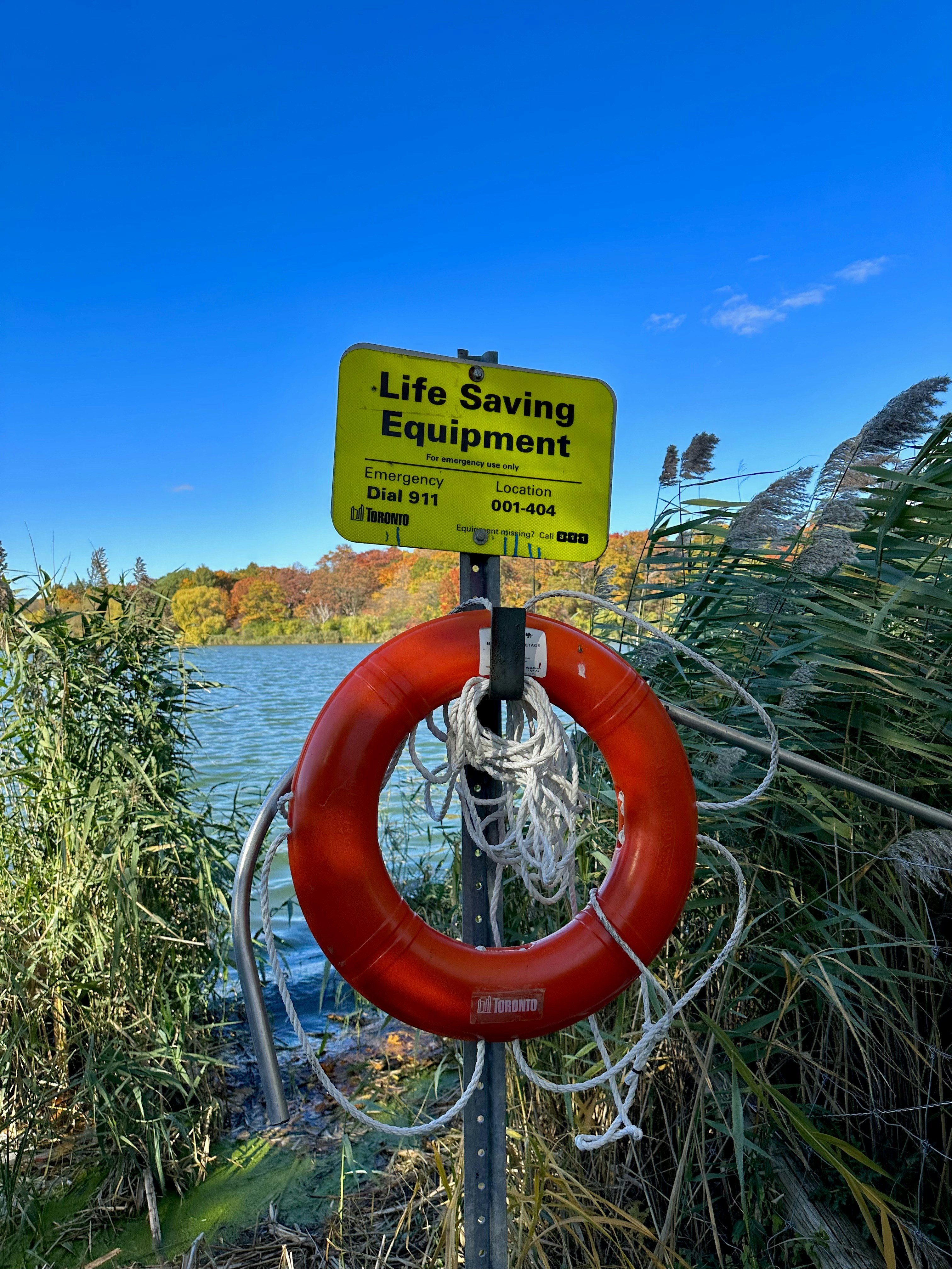 A life preserver with a life saver sign on it photo – Free Nature Image ...