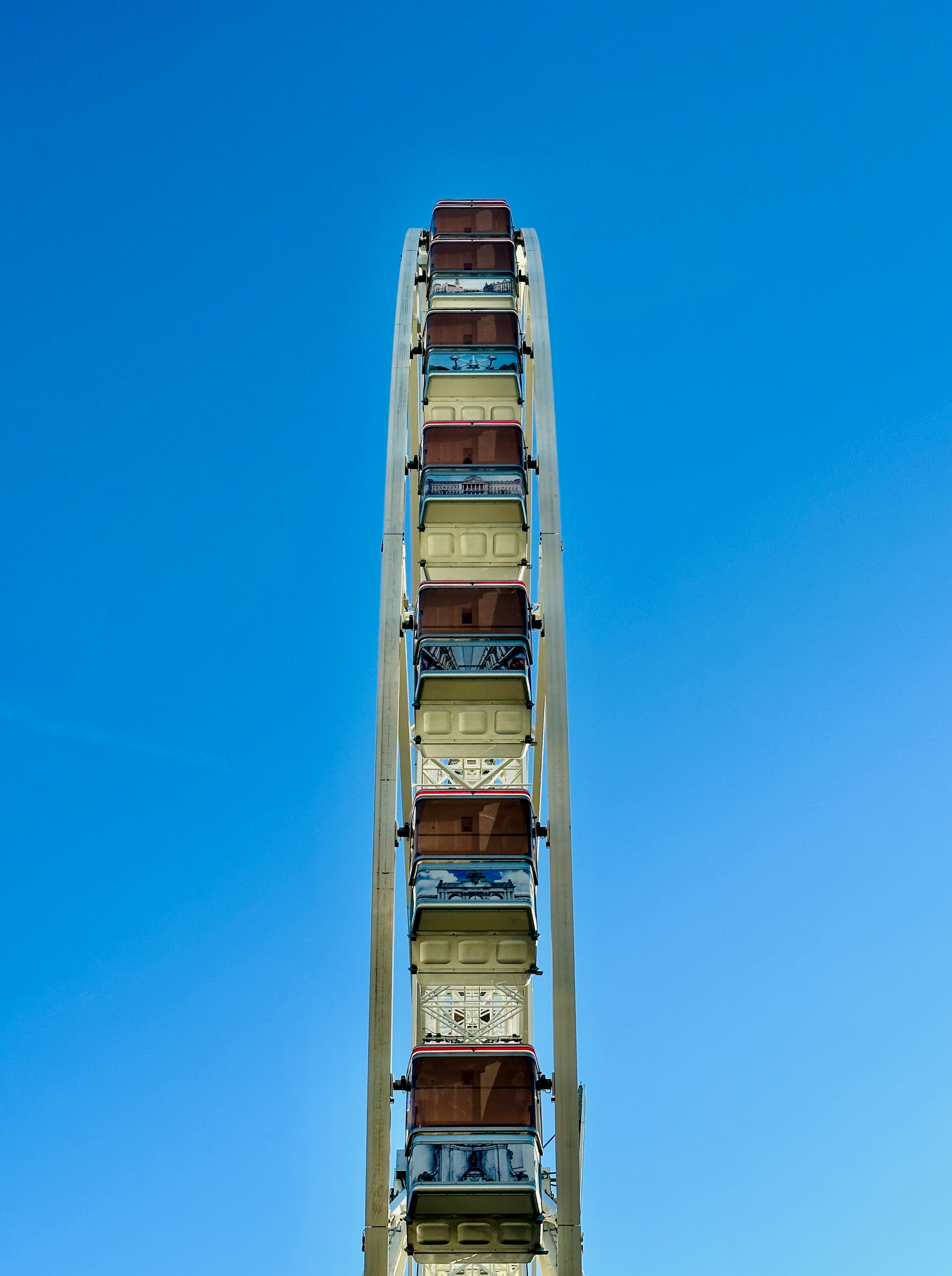 Photo by Imitat with Apple iPhone 14 Pro