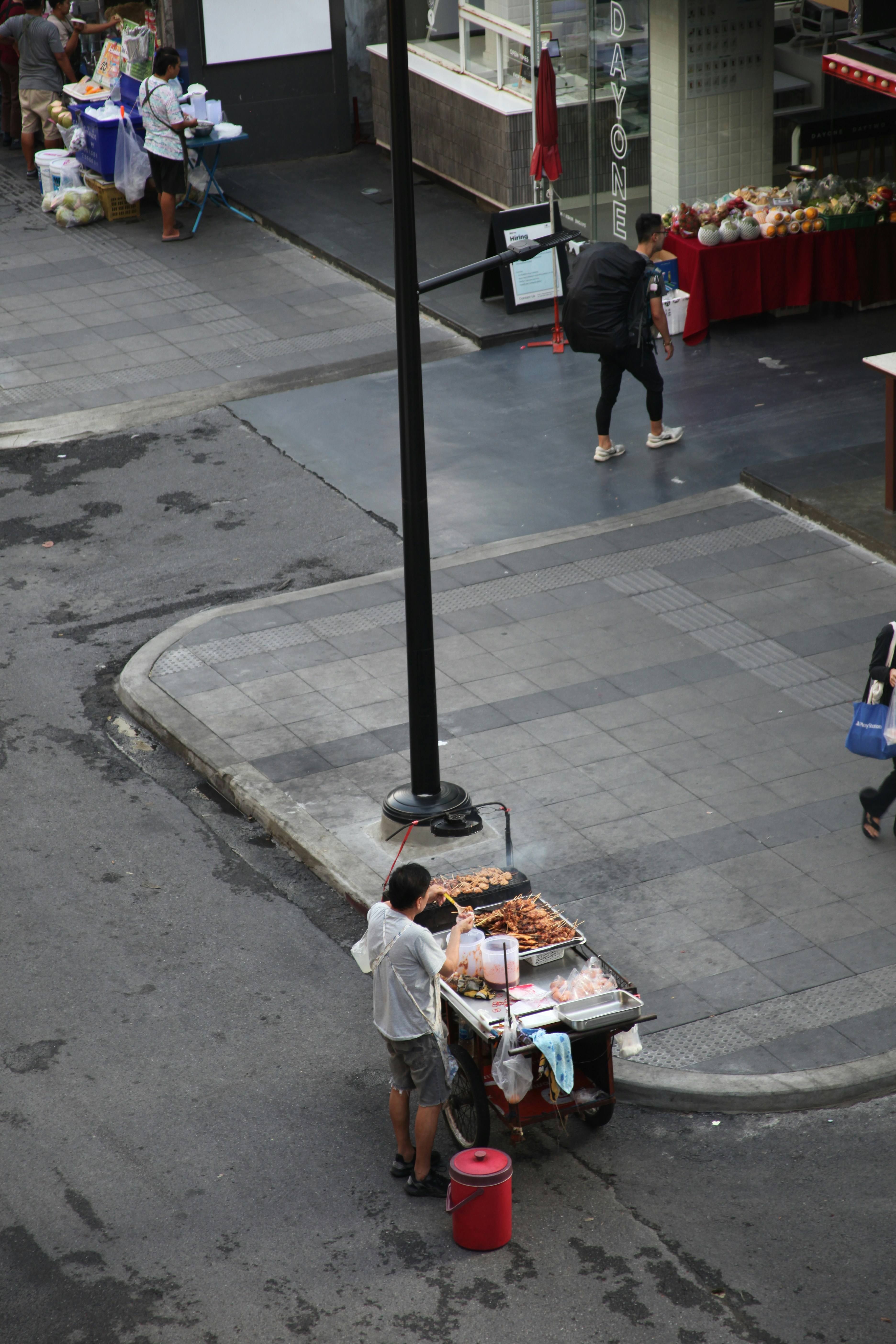 Street photo shot on Canon EOS 5D Mark II