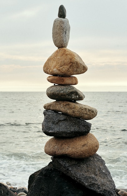 The Strange World of Competitive Rock Balancing | Obsessionpedia