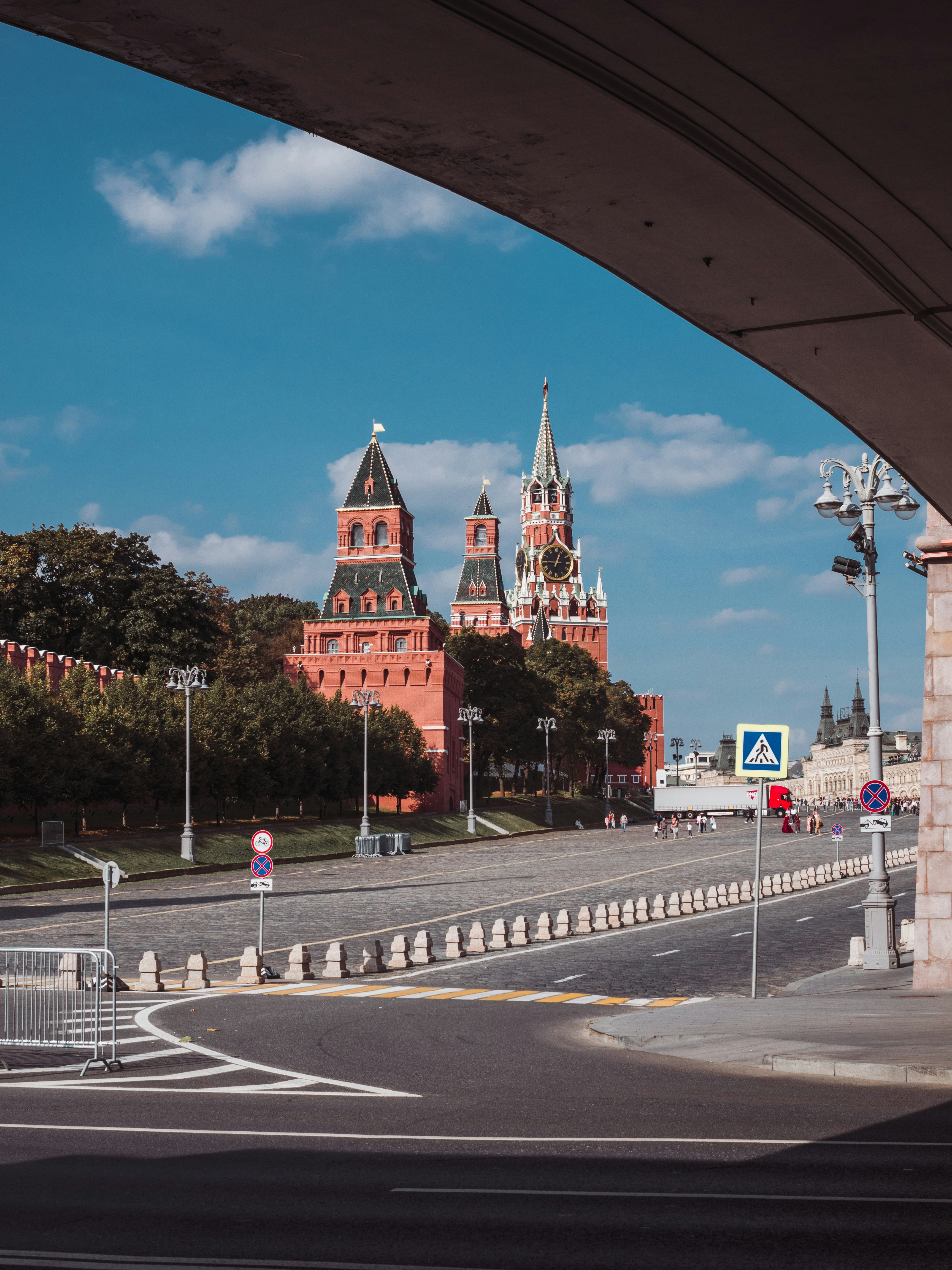 Spasskaya Tower Framed by an Urban Arch in Central Moscow
