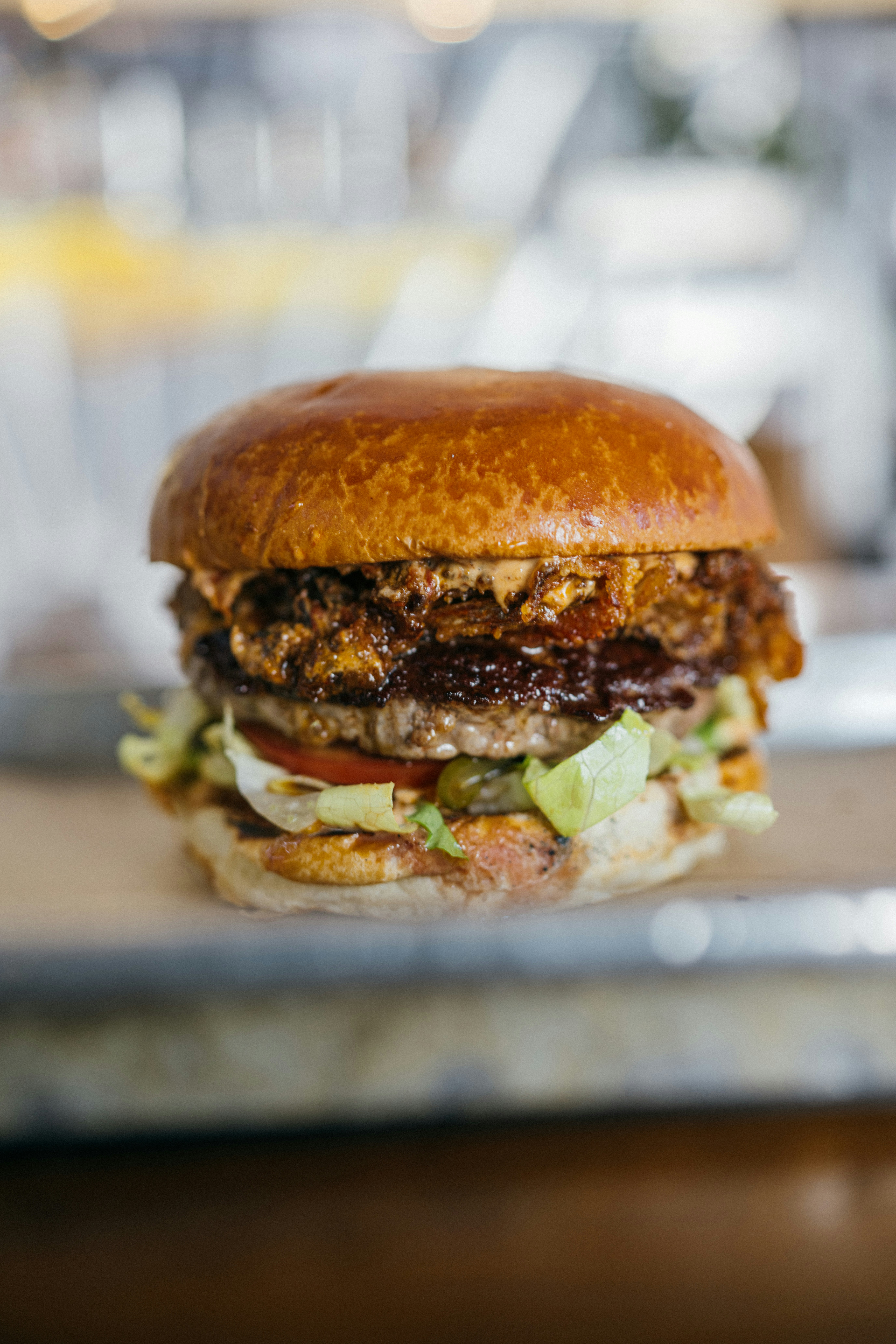 A close up of a sandwich on a tray photo – Free America burgers Image ...