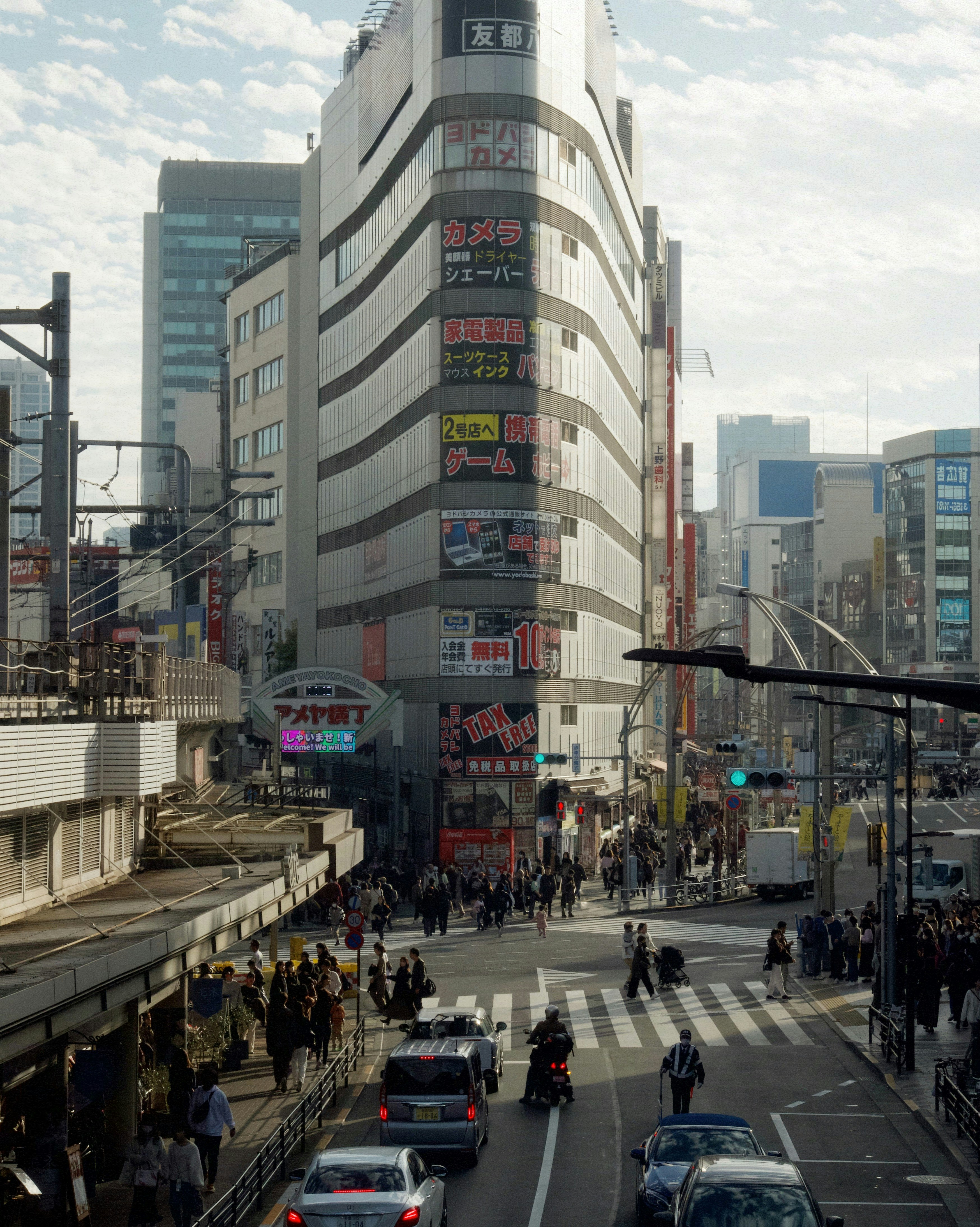 50,000+ Japan City Pictures | Download Free Images on Unsplash