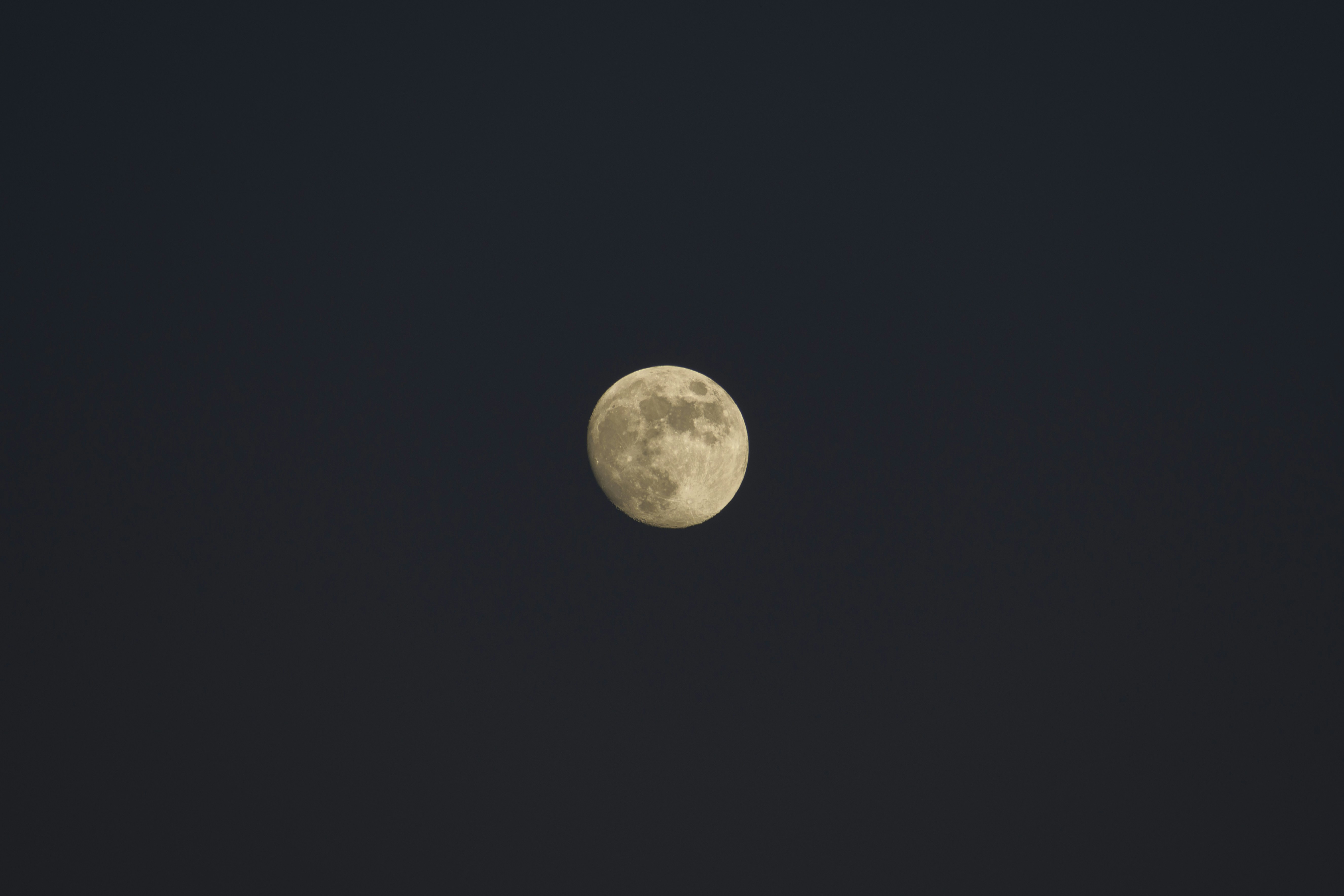 Moon Background Images: 900+ Free Images on Unsplash