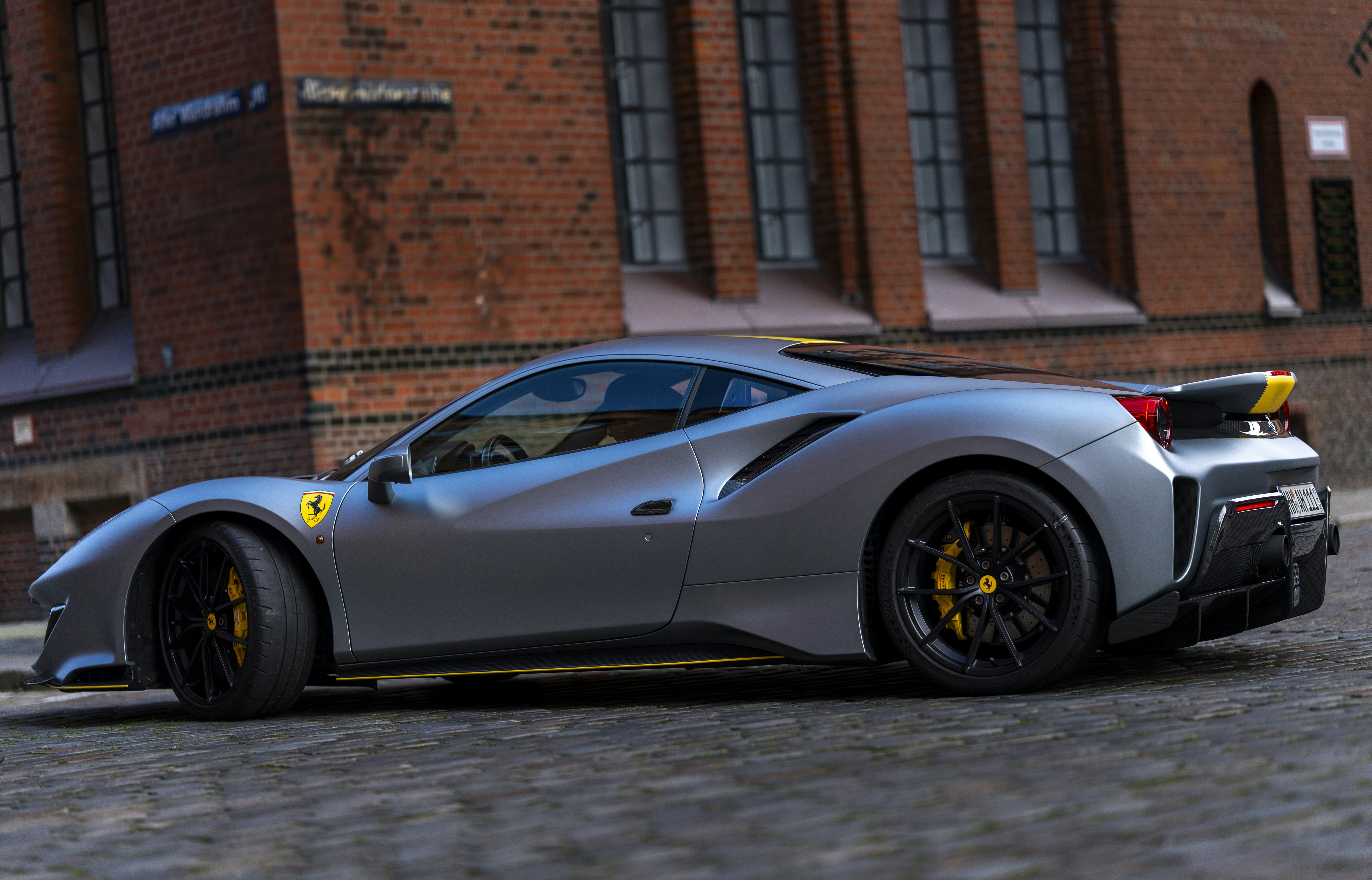 Photo by Maxence Pira with Sony Alpha 7 IV