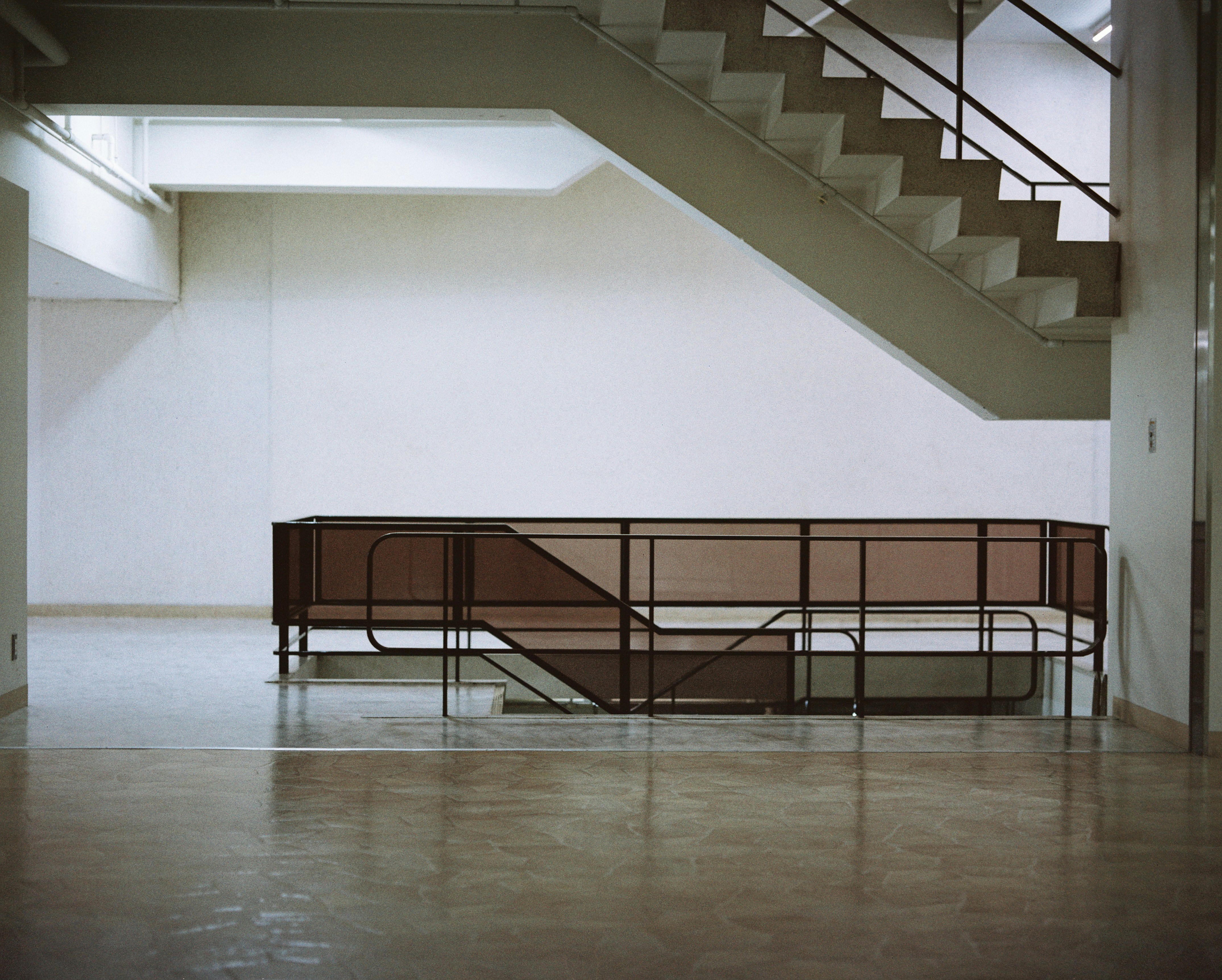 Geometric Quiet: Stairwell Geometry in an Empty Atrium