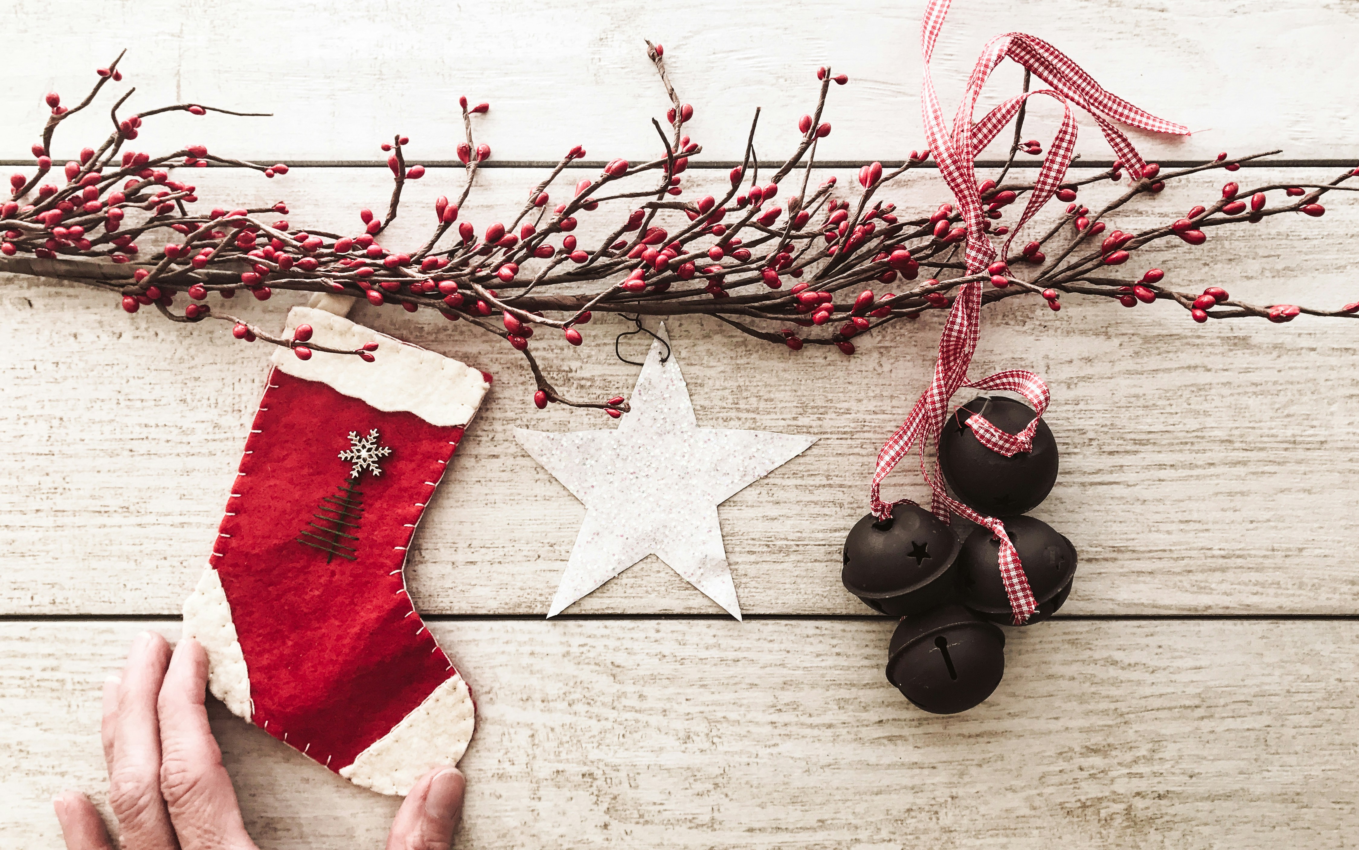 Star at the Center: A Quiet Christmas Flat Lay
