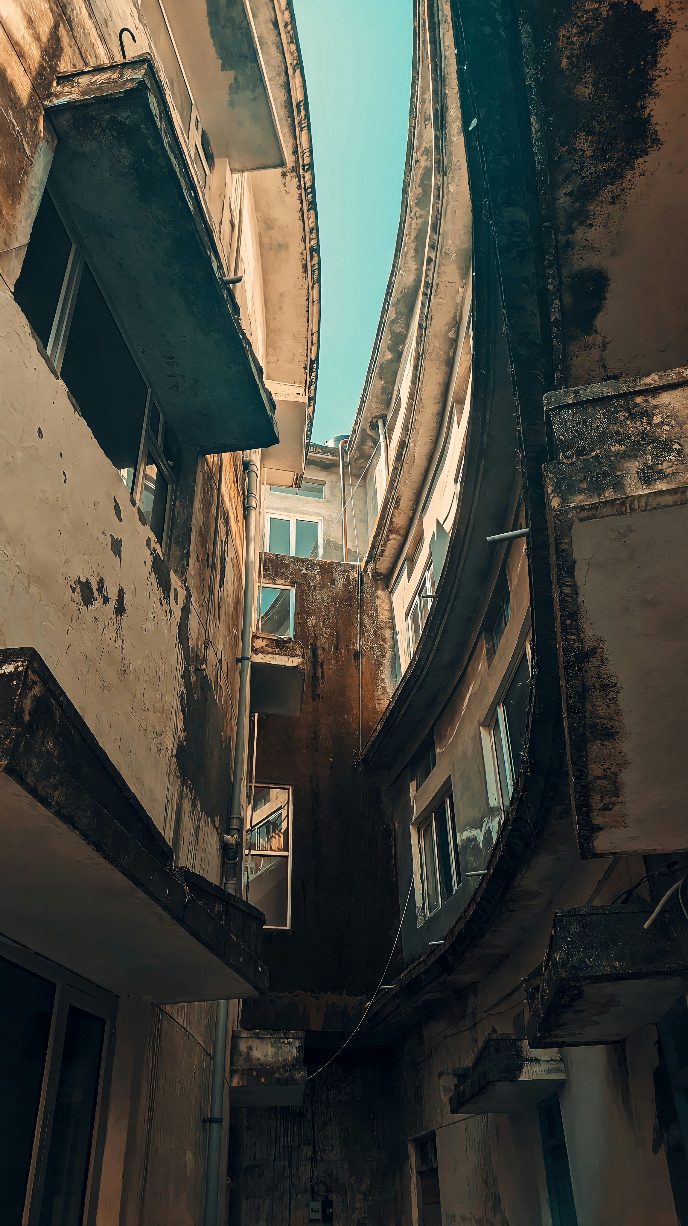 Aesthetic Buildings Pictures | Download Free Images on Unsplash