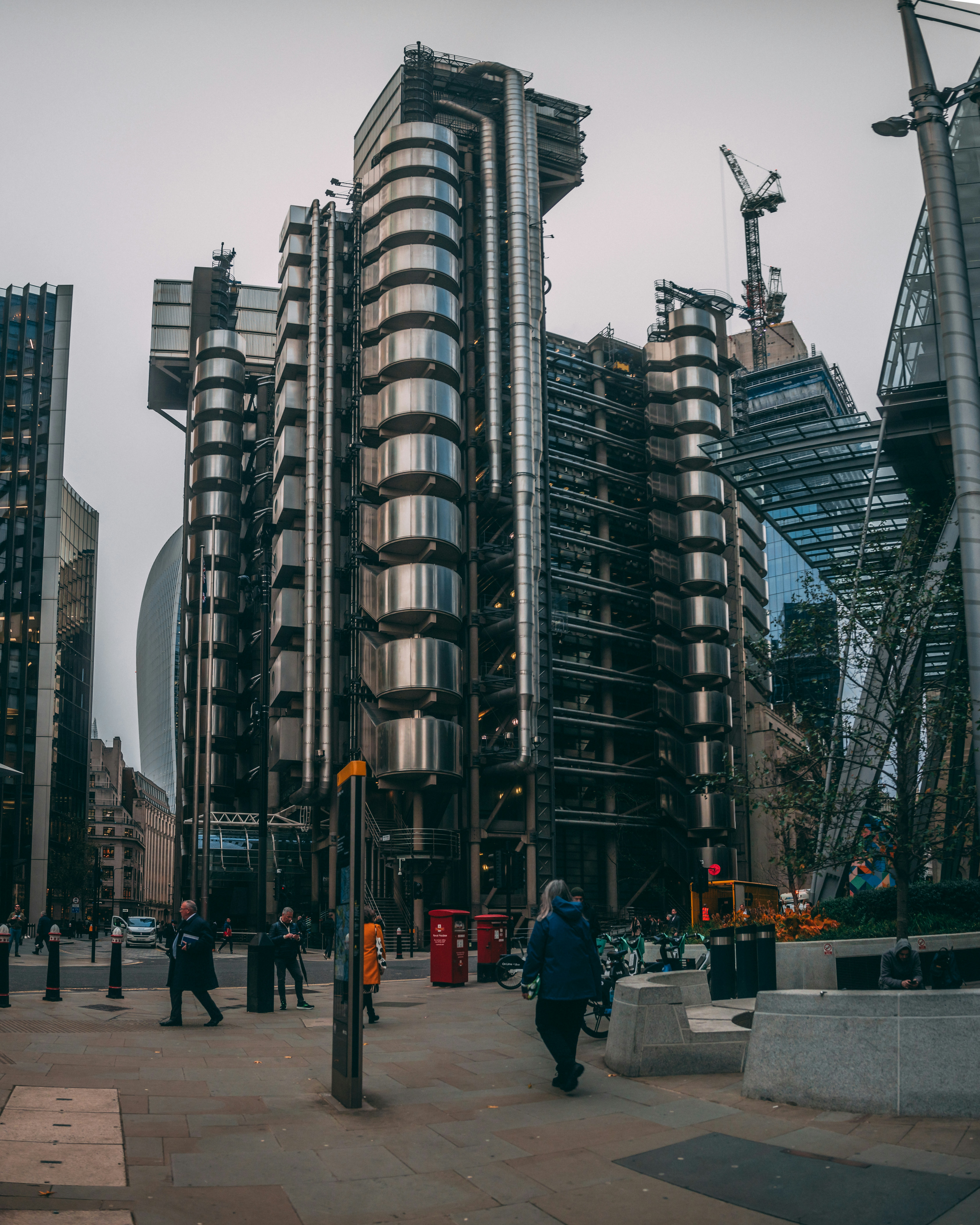 Canted Cylinders and Steel Giants: Cityscape Under Construction
