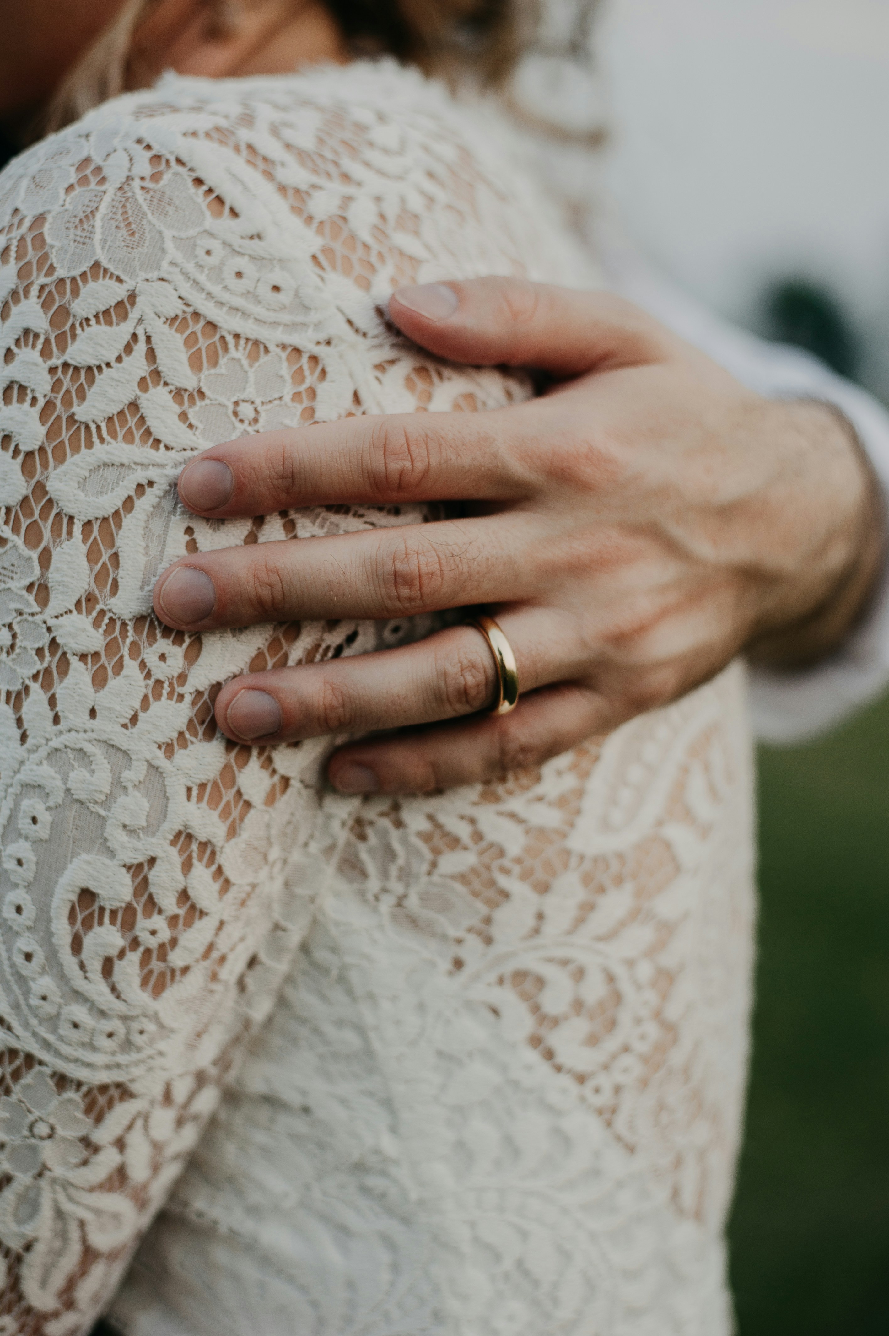 A close up of a person wearing a wedding ring photo – Free Hand Image ...