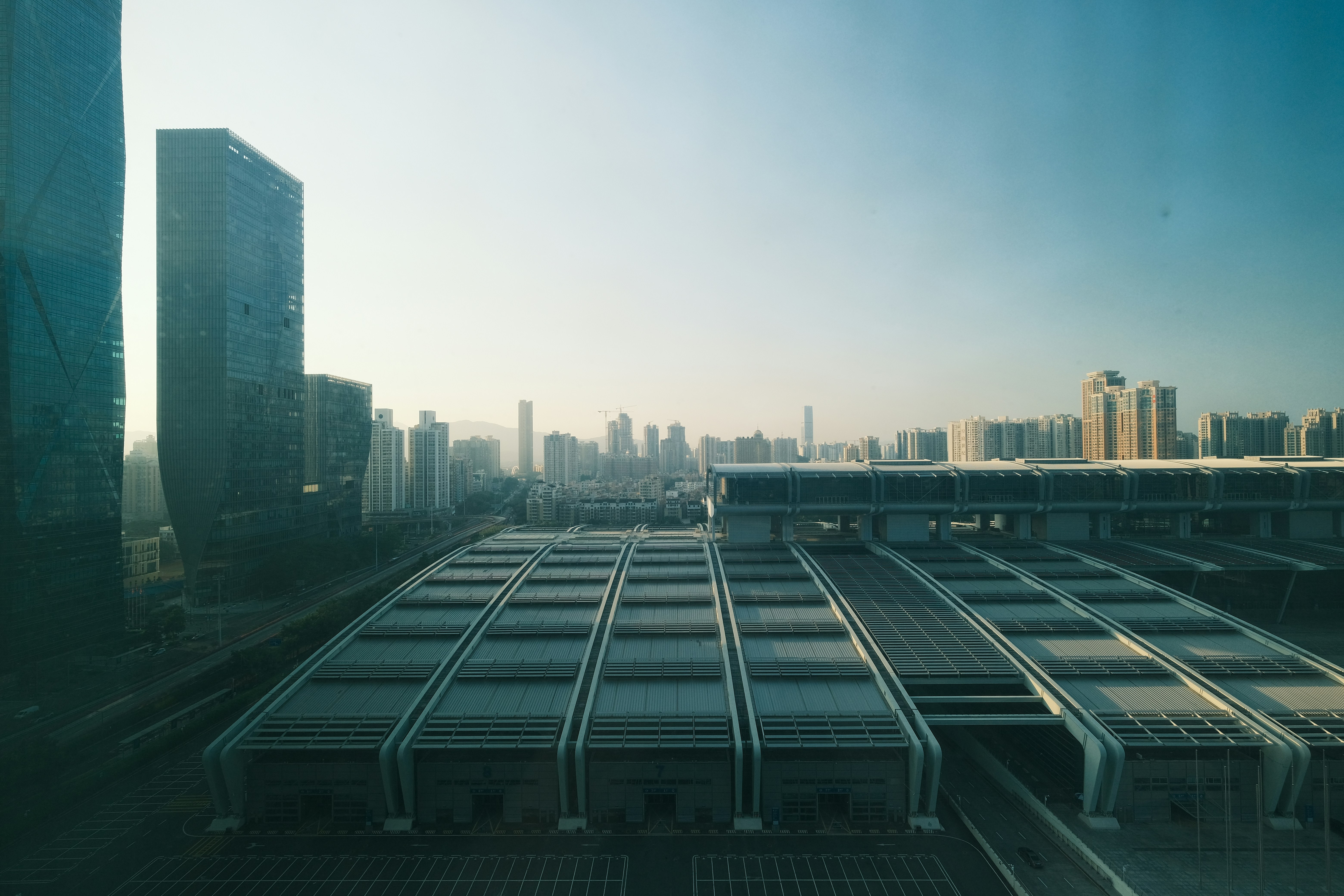 Urban Symphony: A Glimpse of Modern Architecture
