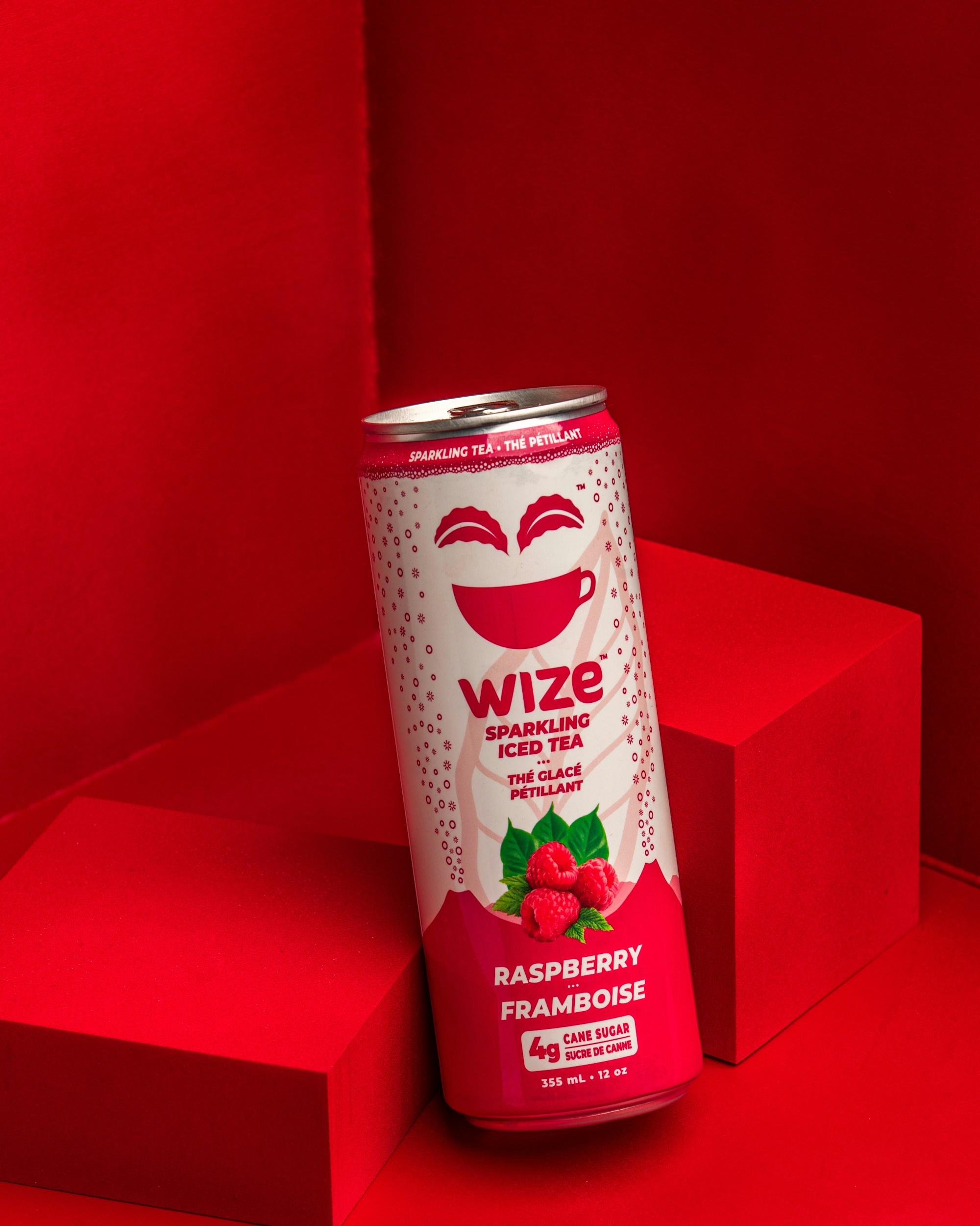 A can of wize raspberry framboise on a red background photo – Free Can Image on Unsplash