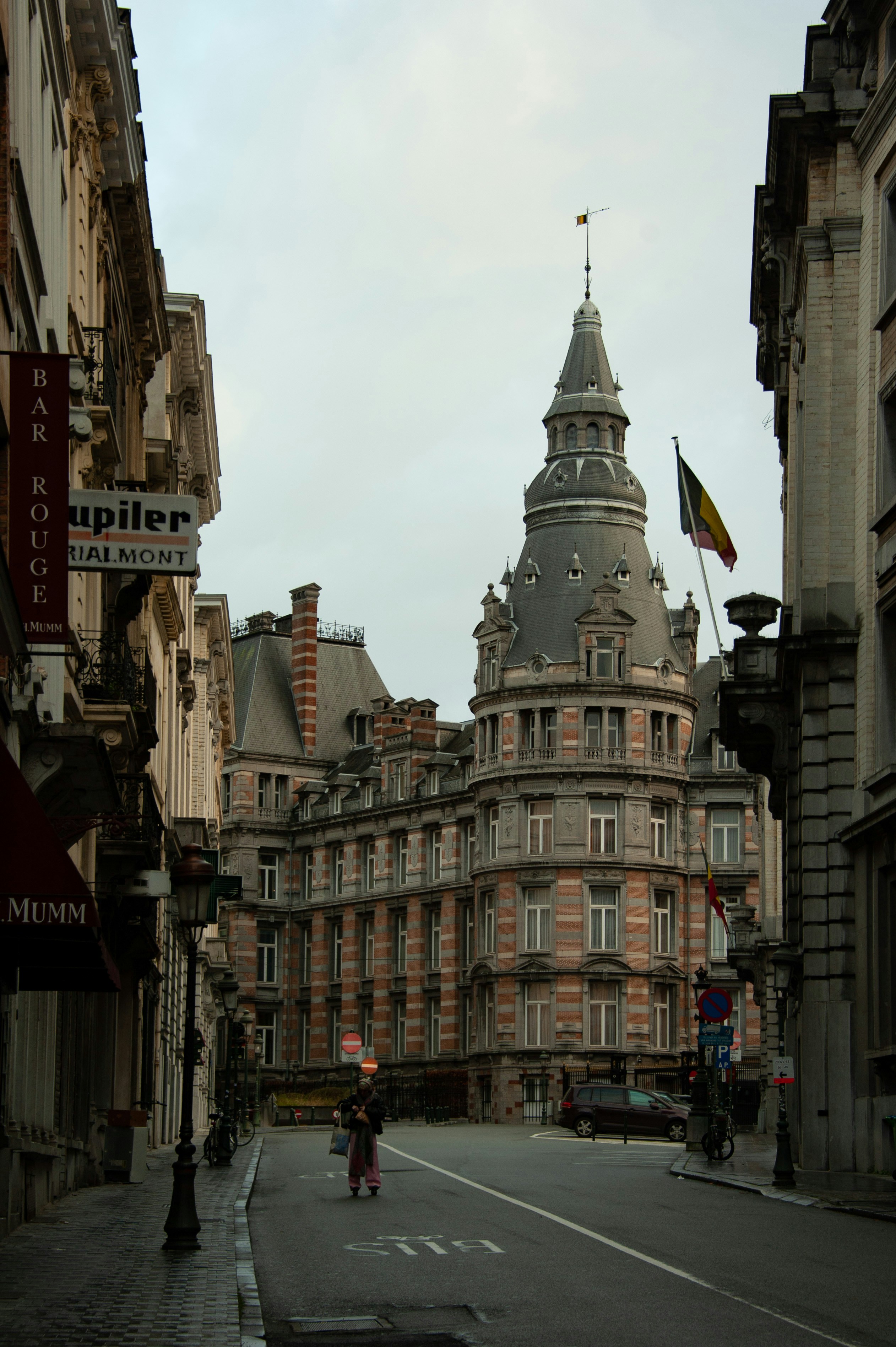 Photo by Richard Wang with Nikon D700