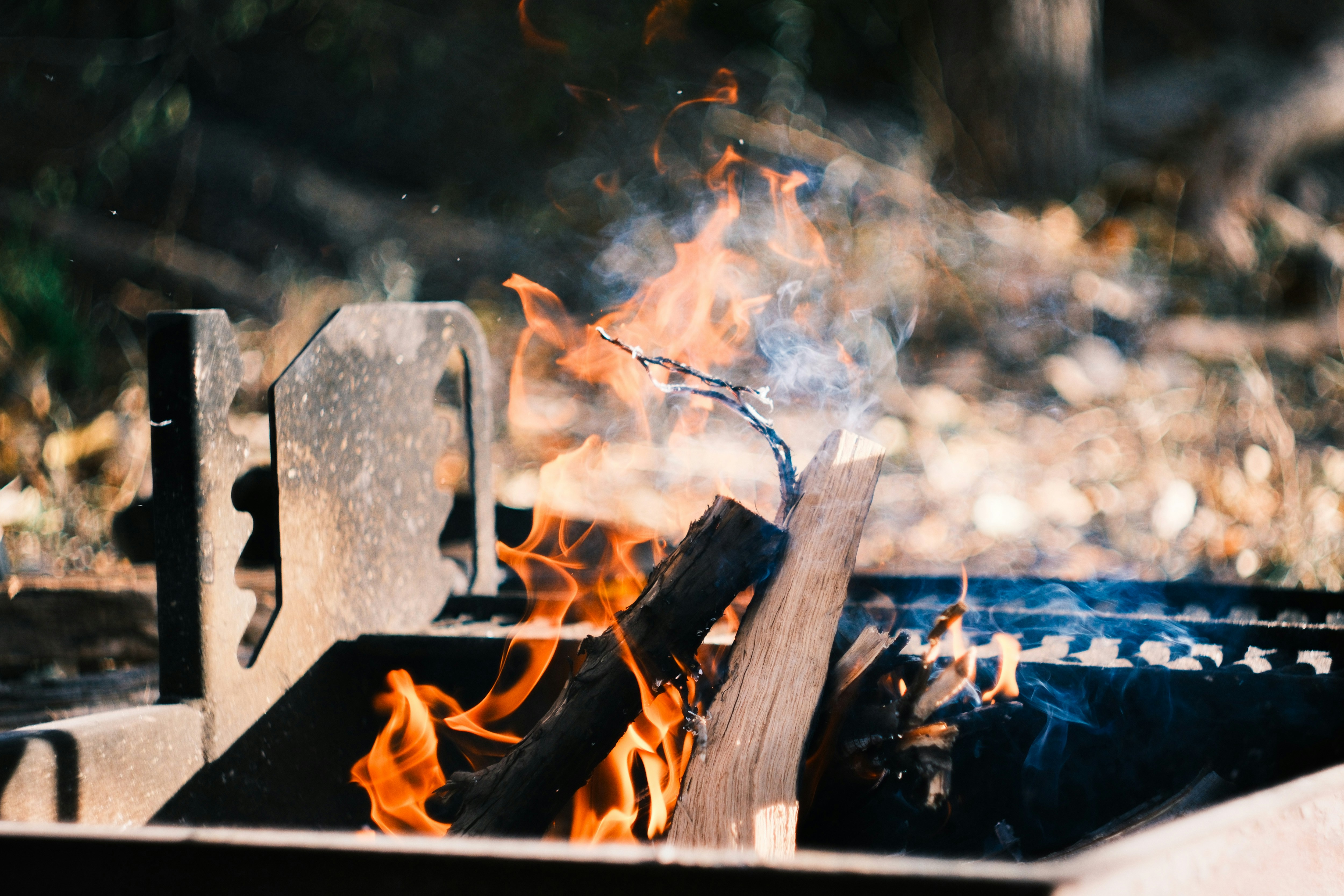 A close up of a fire in a grill photo – Free Bbq Image on Unsplash