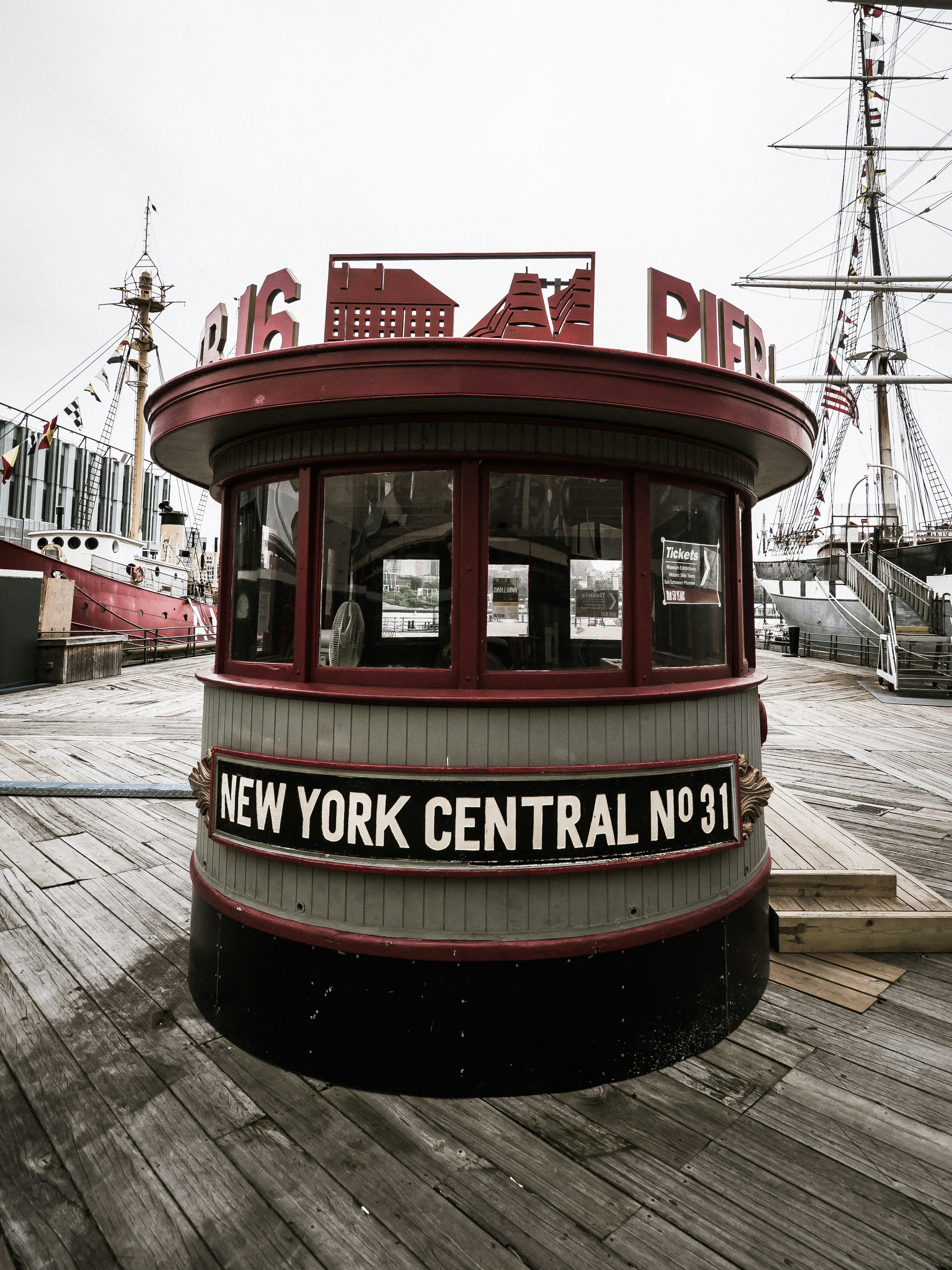 Harbor Ring: New York Central No. 31 Ticket Booth