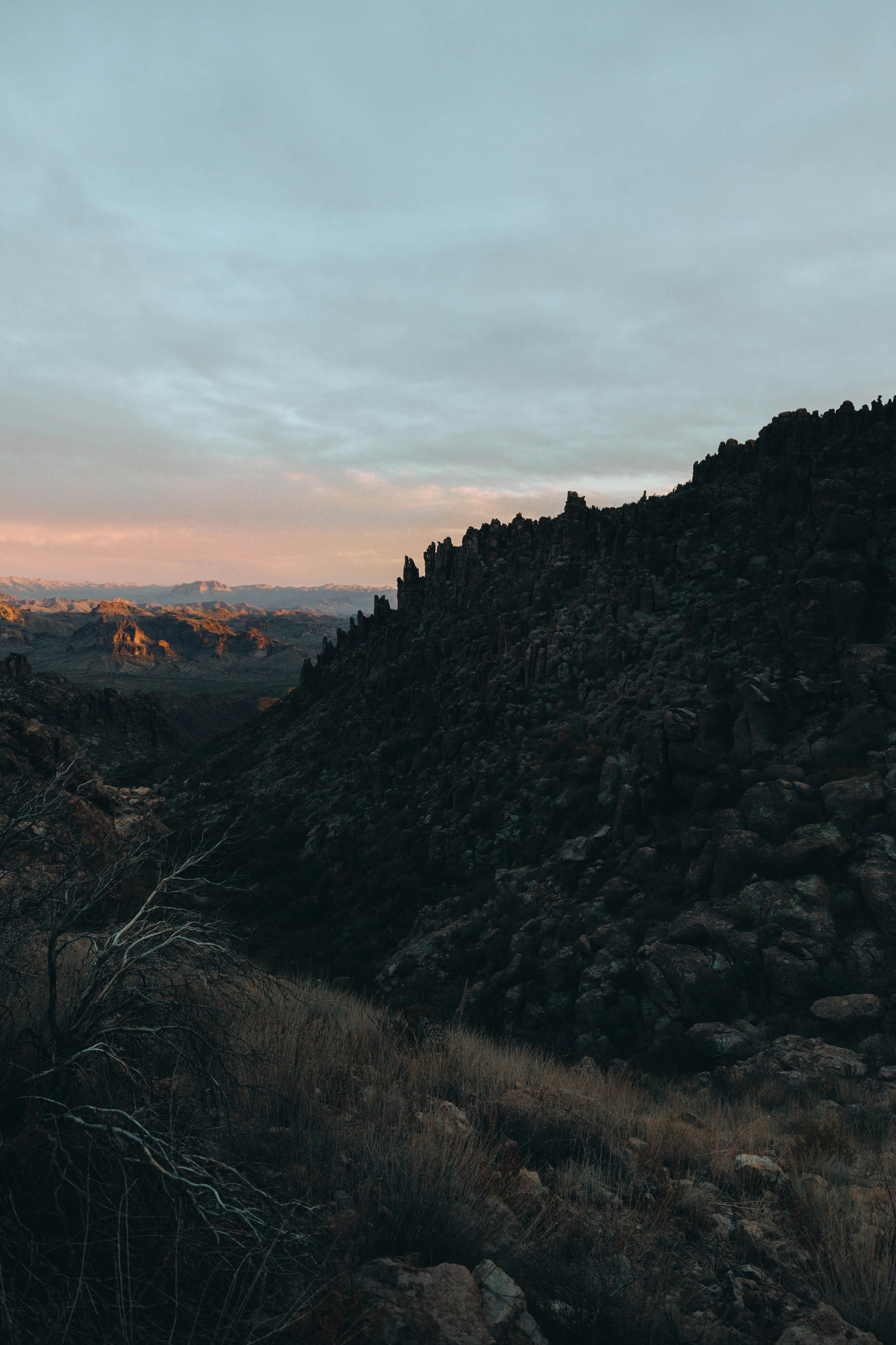 Dusk on the Jagged Ridge: A Quiet Edge of Basalt Outcrops