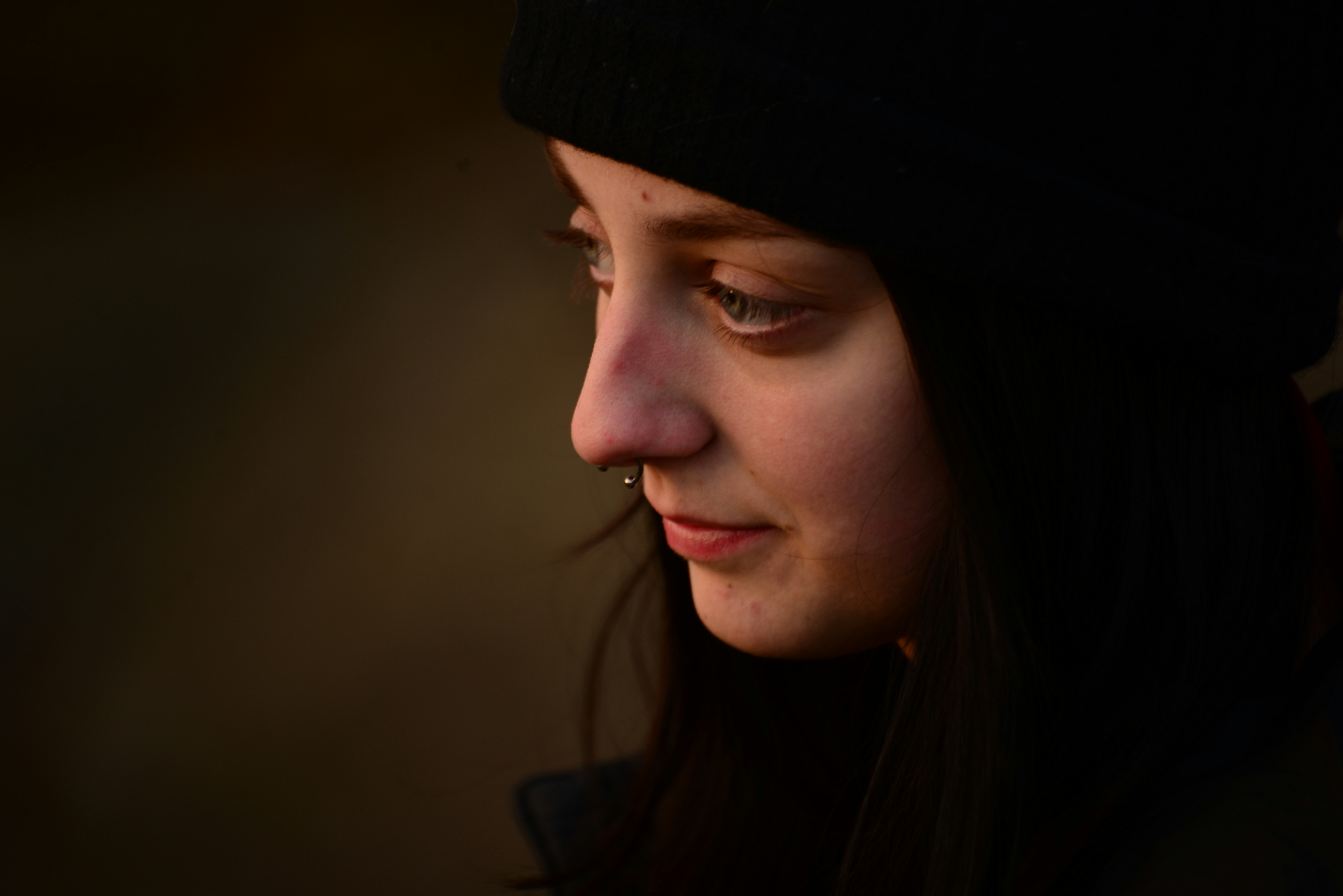 Girl Side Profile Pictures | Download Free Images on Unsplash