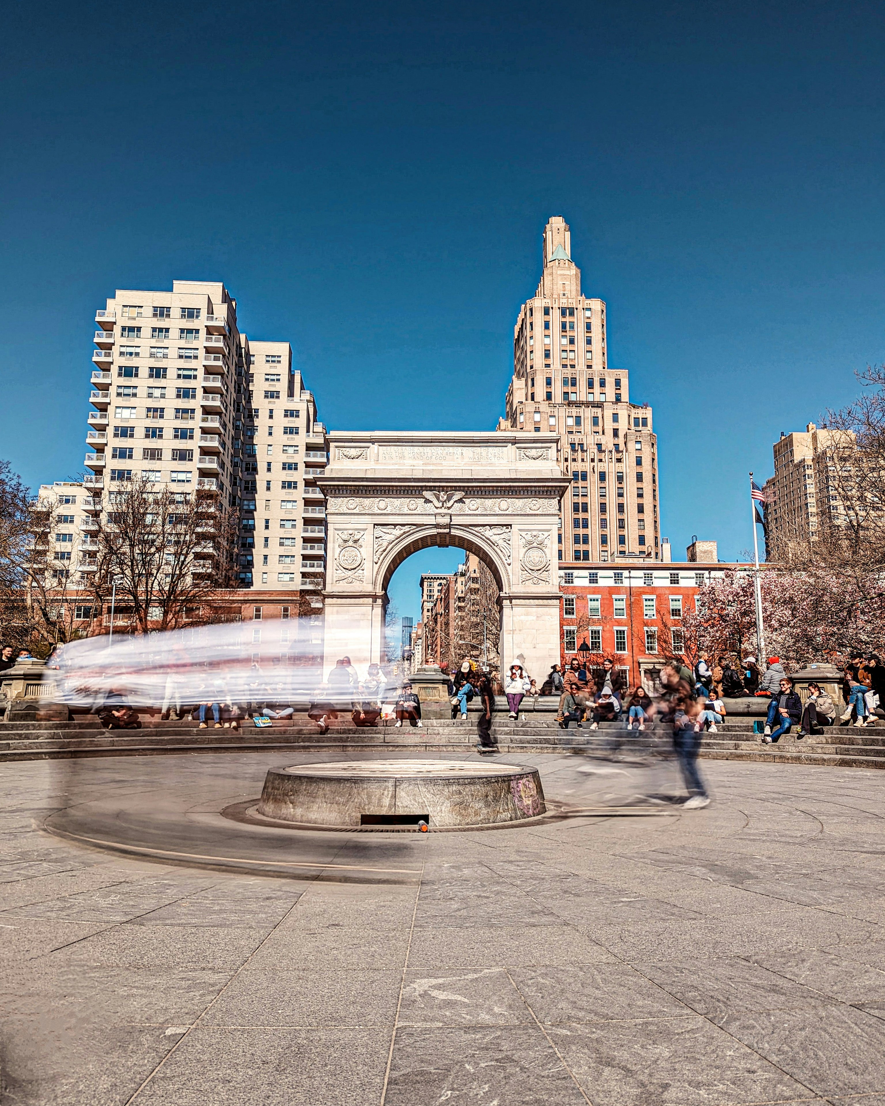 Arc of Time: Pedestrian Arcadia by the Arch