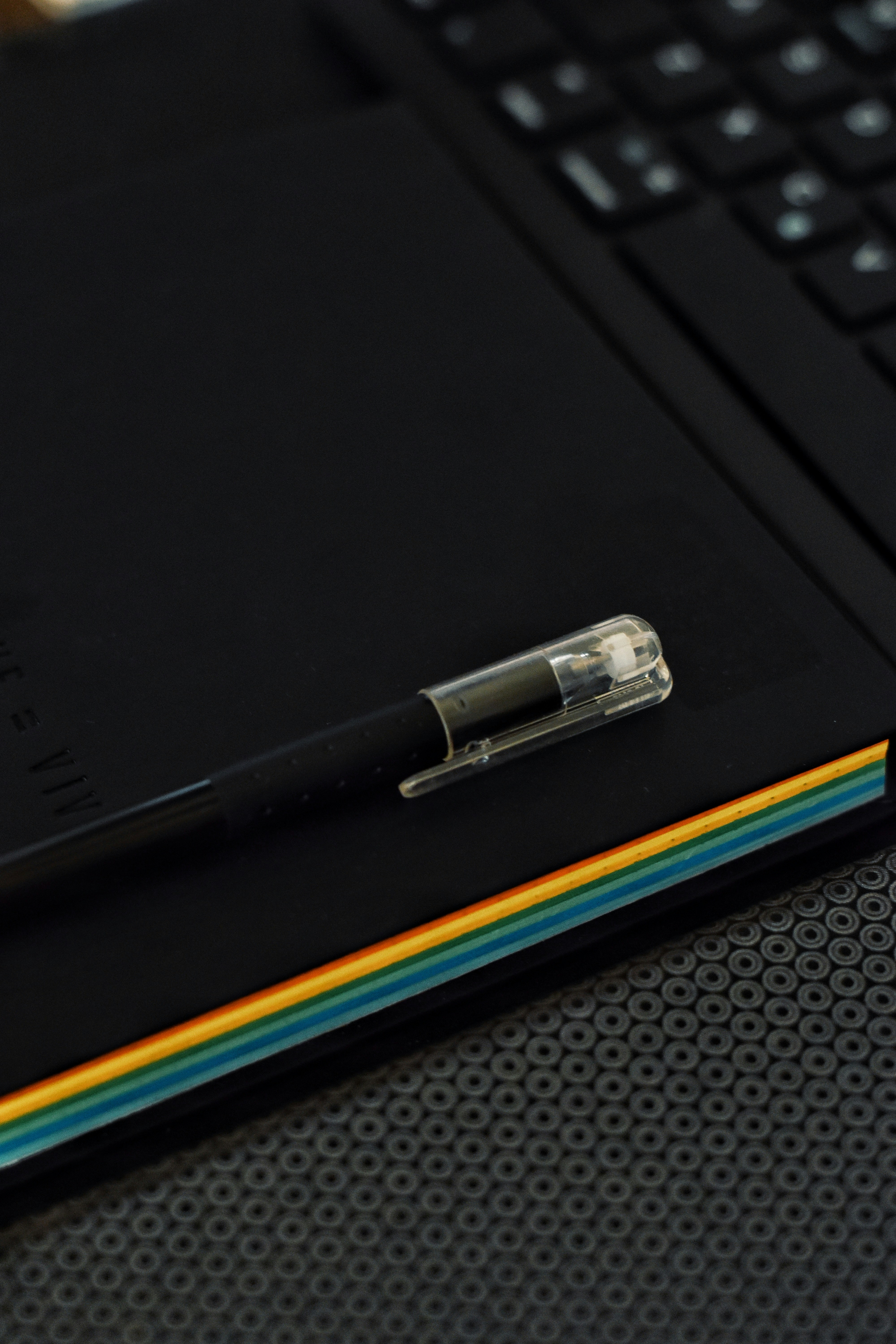 Clear-Cap Focus: A Minimalist Desk Moment