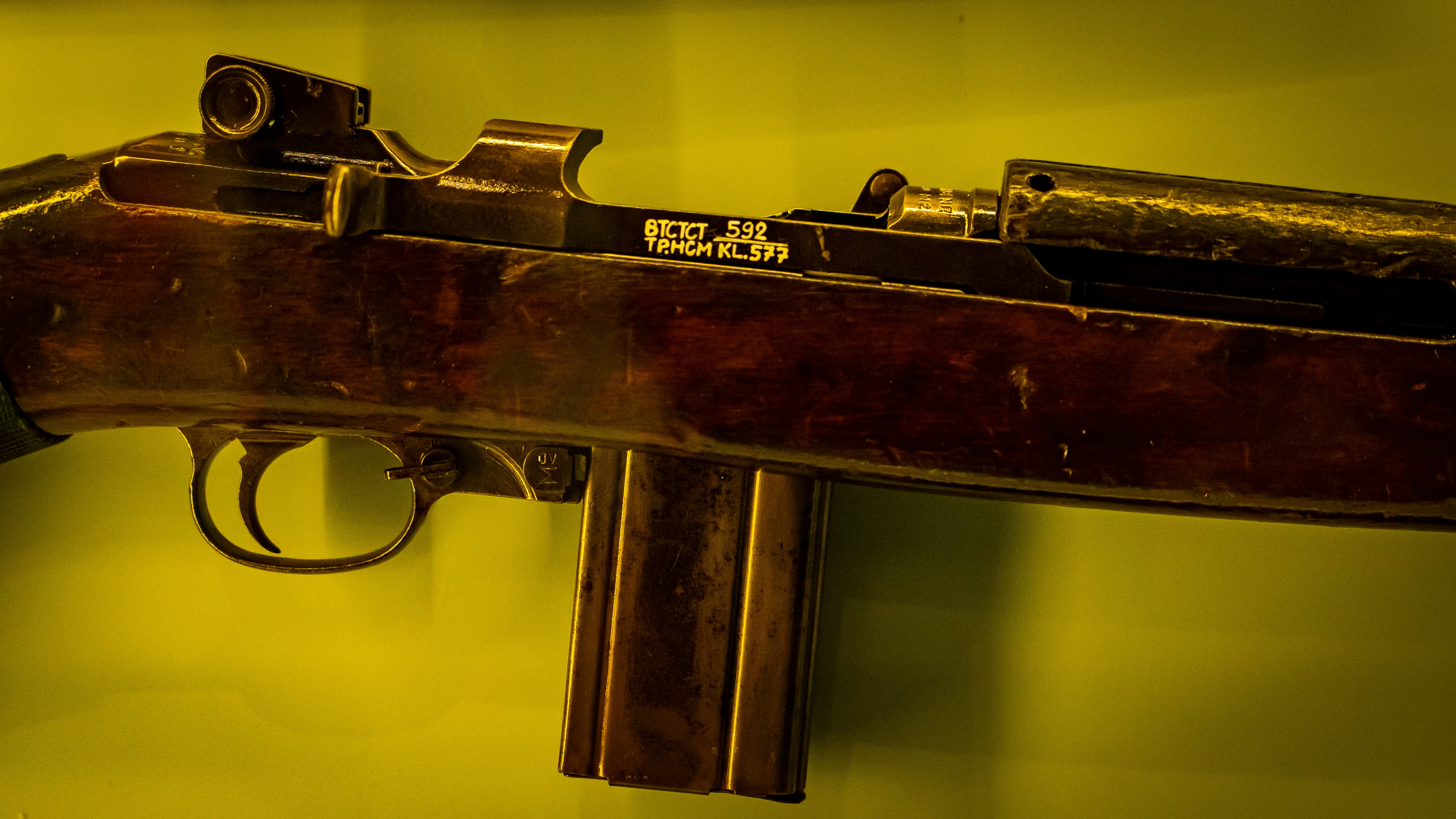 Golden Gun Png Pictures | Download Free Images on Unsplash