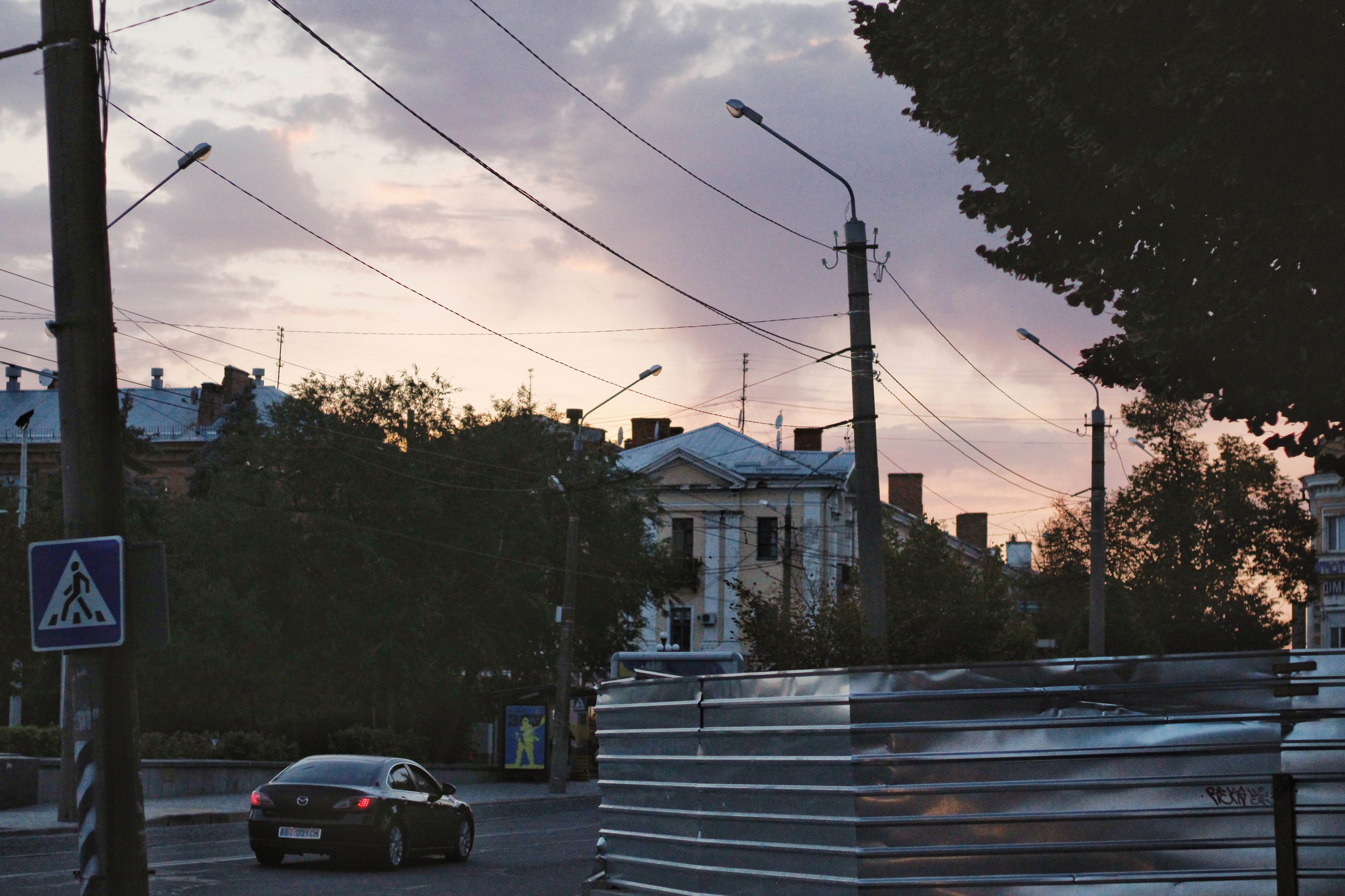 Photo by Roman Hnydin with Canon EOS 2000D