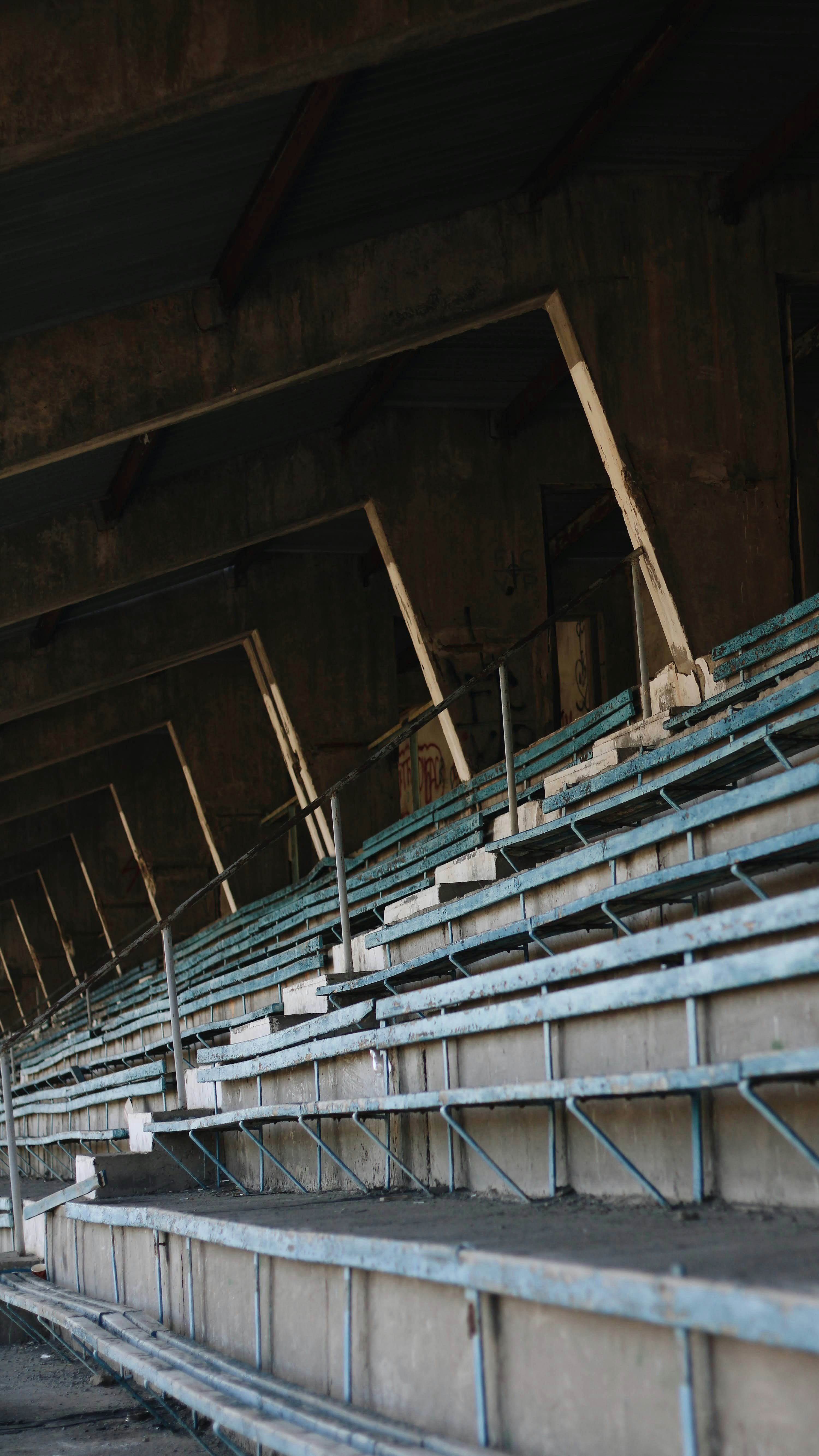 Photo by Roman Hnydin with Canon EOS 2000D