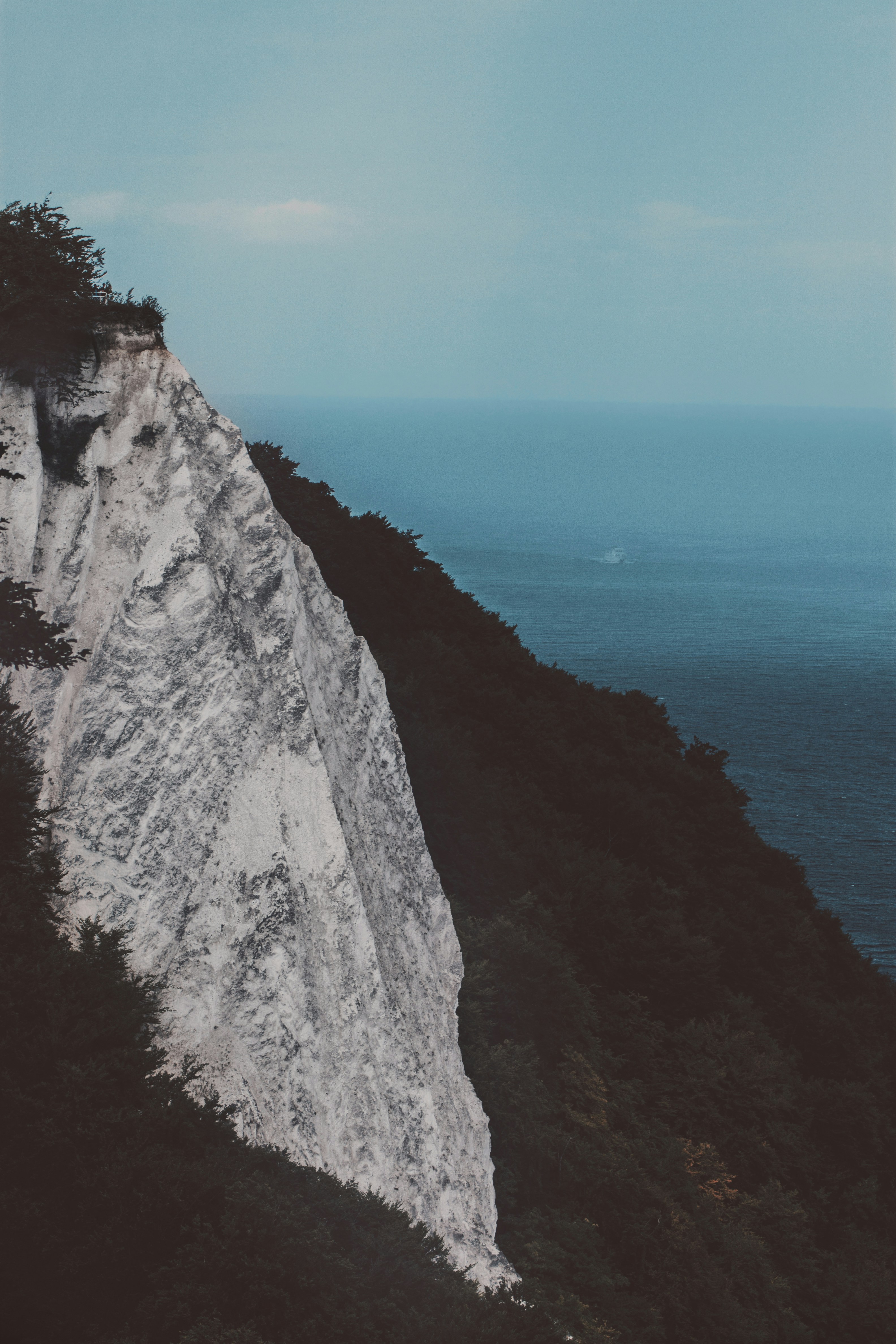 270+ Cliff Pictures | Download Free Images & Stock Photos on Unsplash