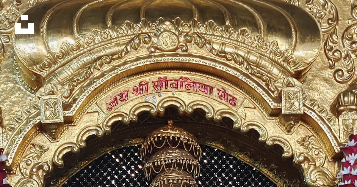 Foto Una Estatua De Un Dios Hindú En Un Templo Imagen India Gratis En
