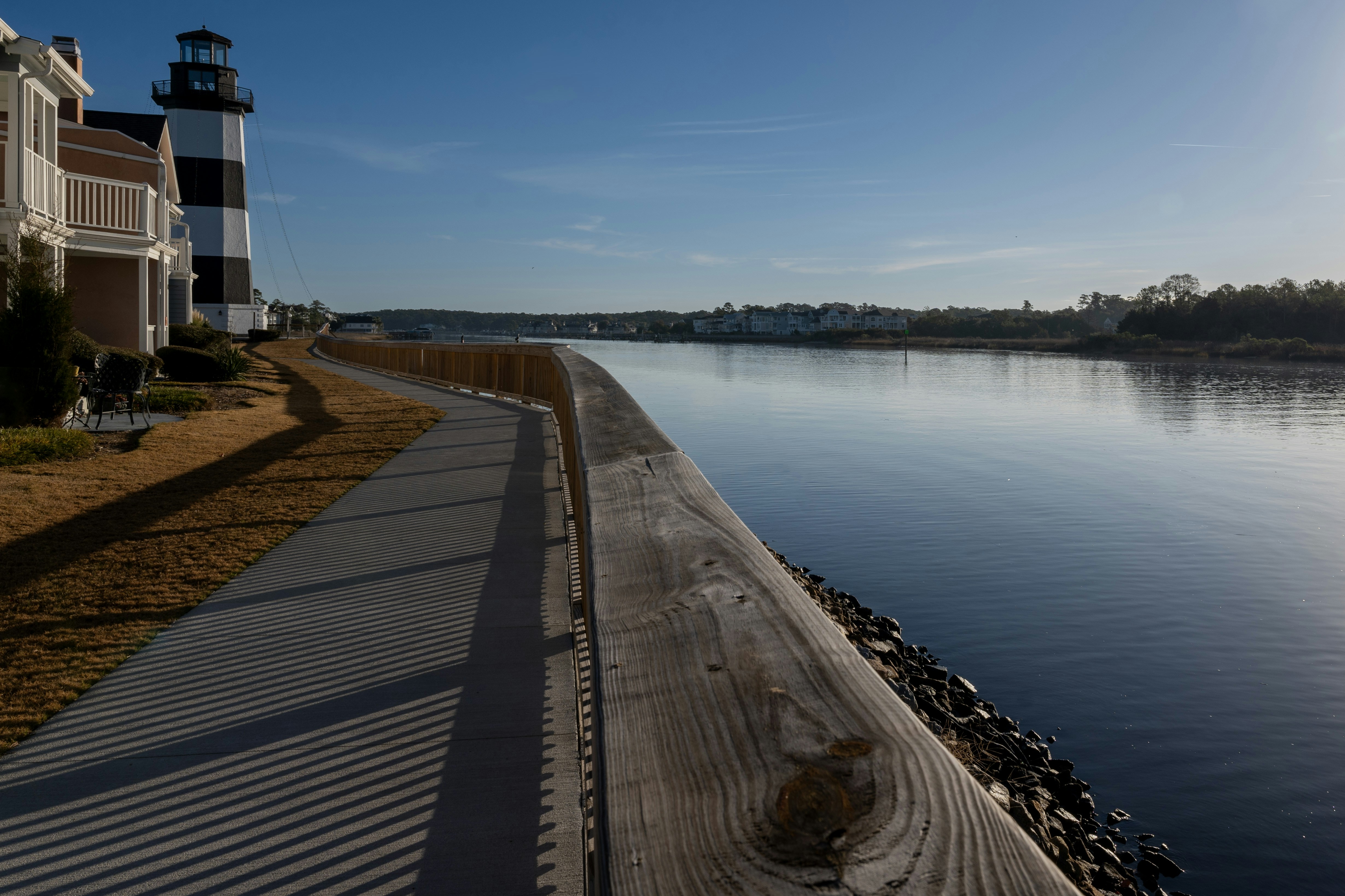 Reflections of Serenity: A Waterside Stroll