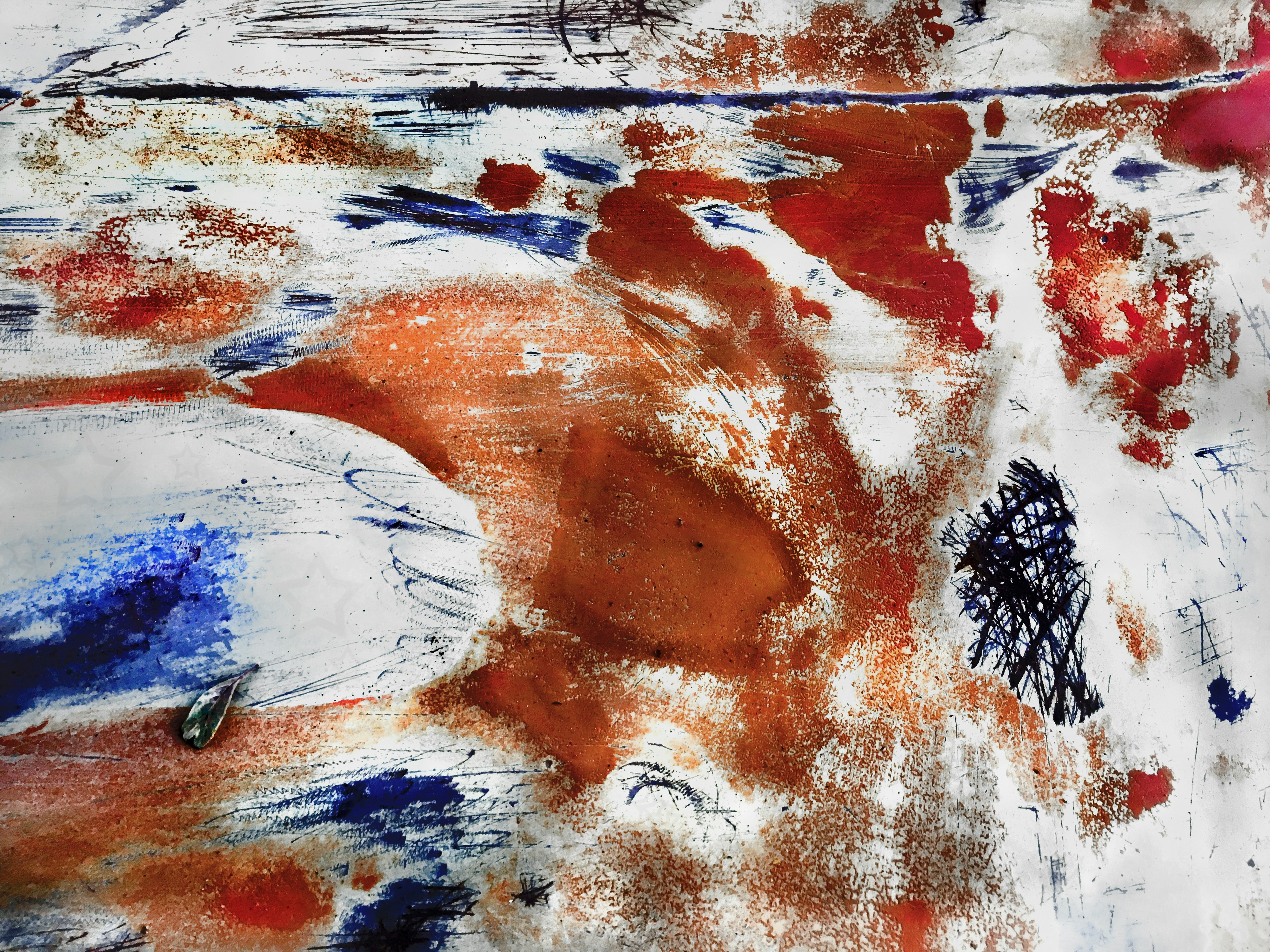 A close up of a piece of art with paint splattered on it photo – Free ...