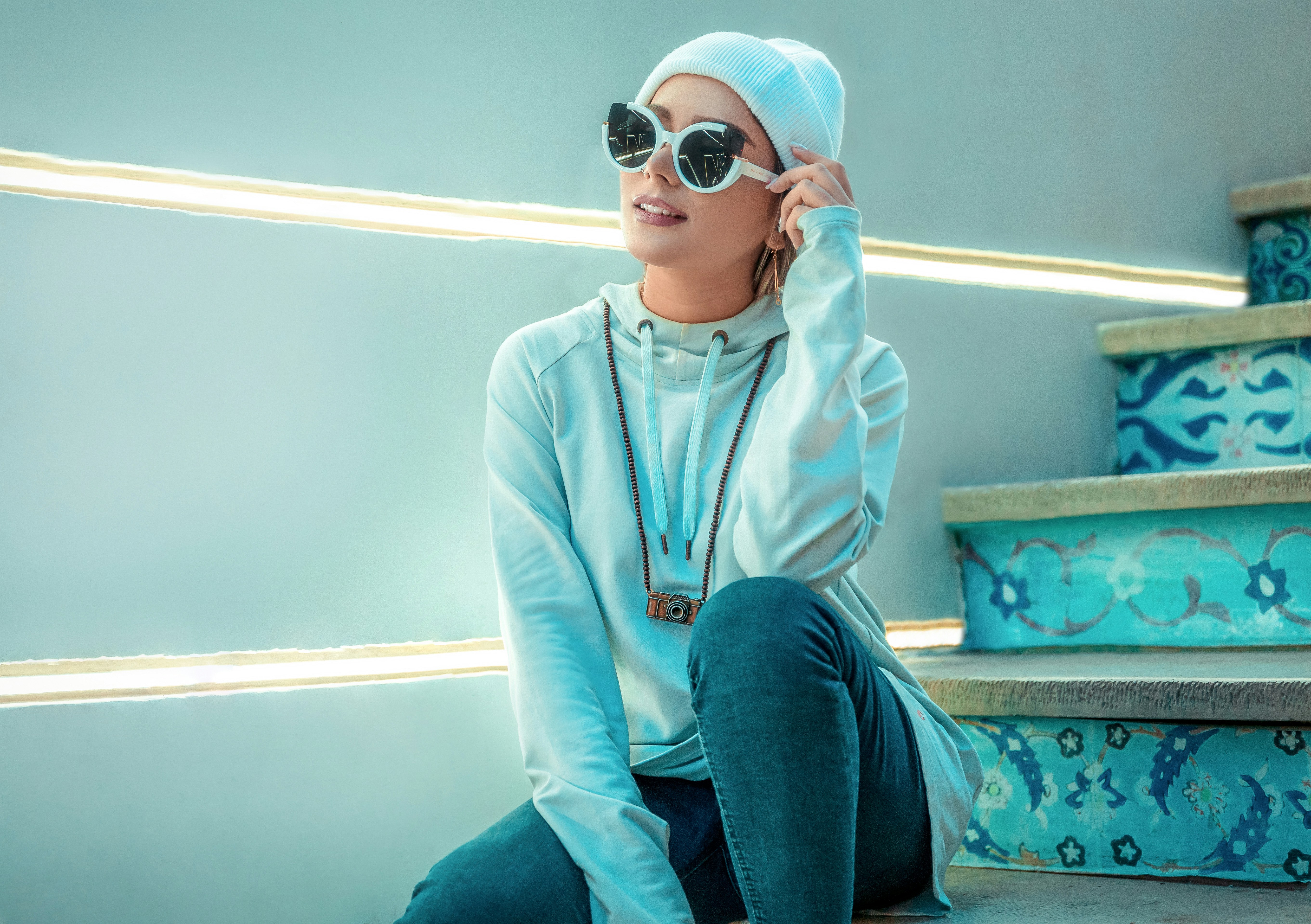 Urban Chill: A Modern Muse