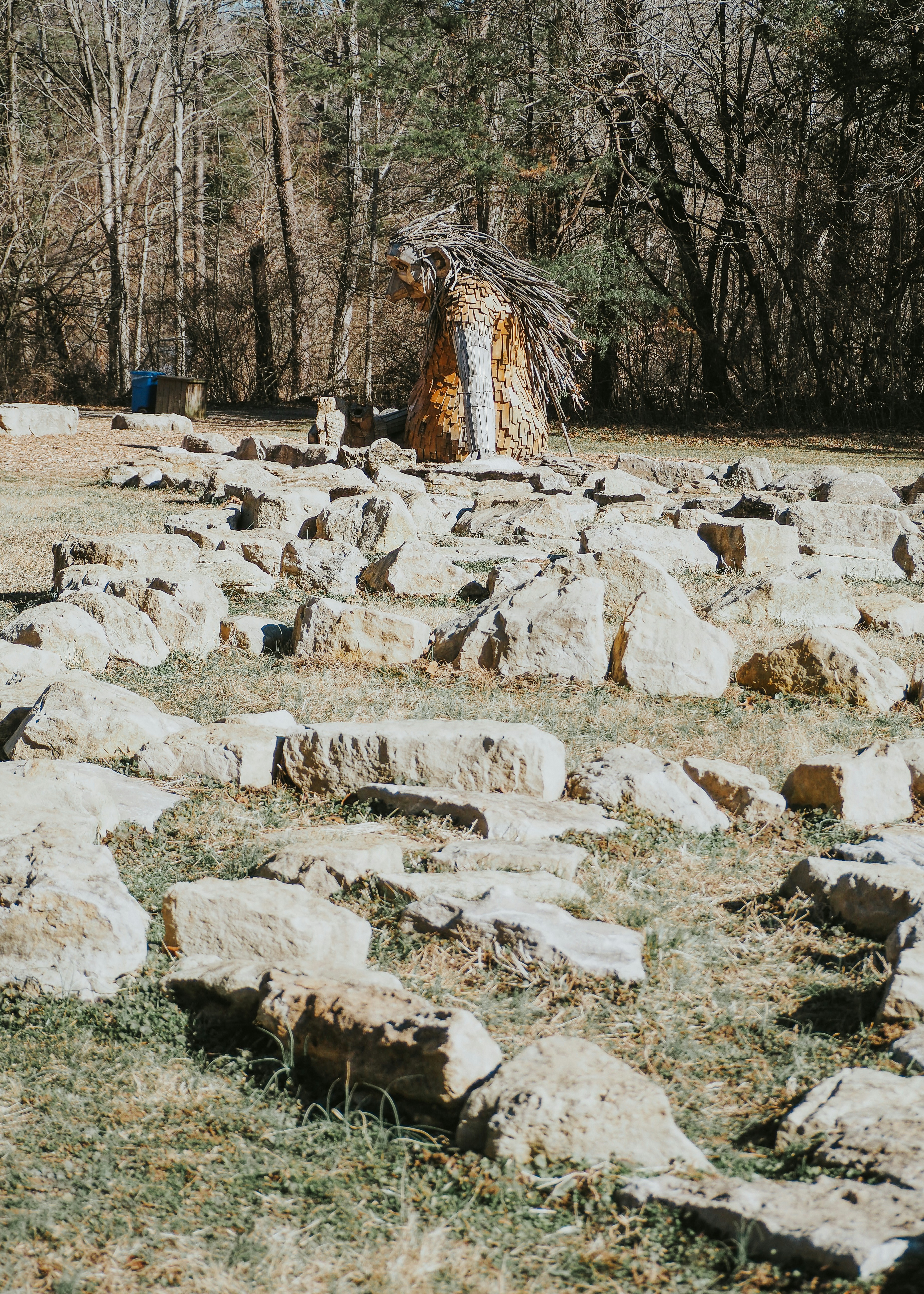 A large group of rocks in a field photo – Free Forest Image on Unsplash