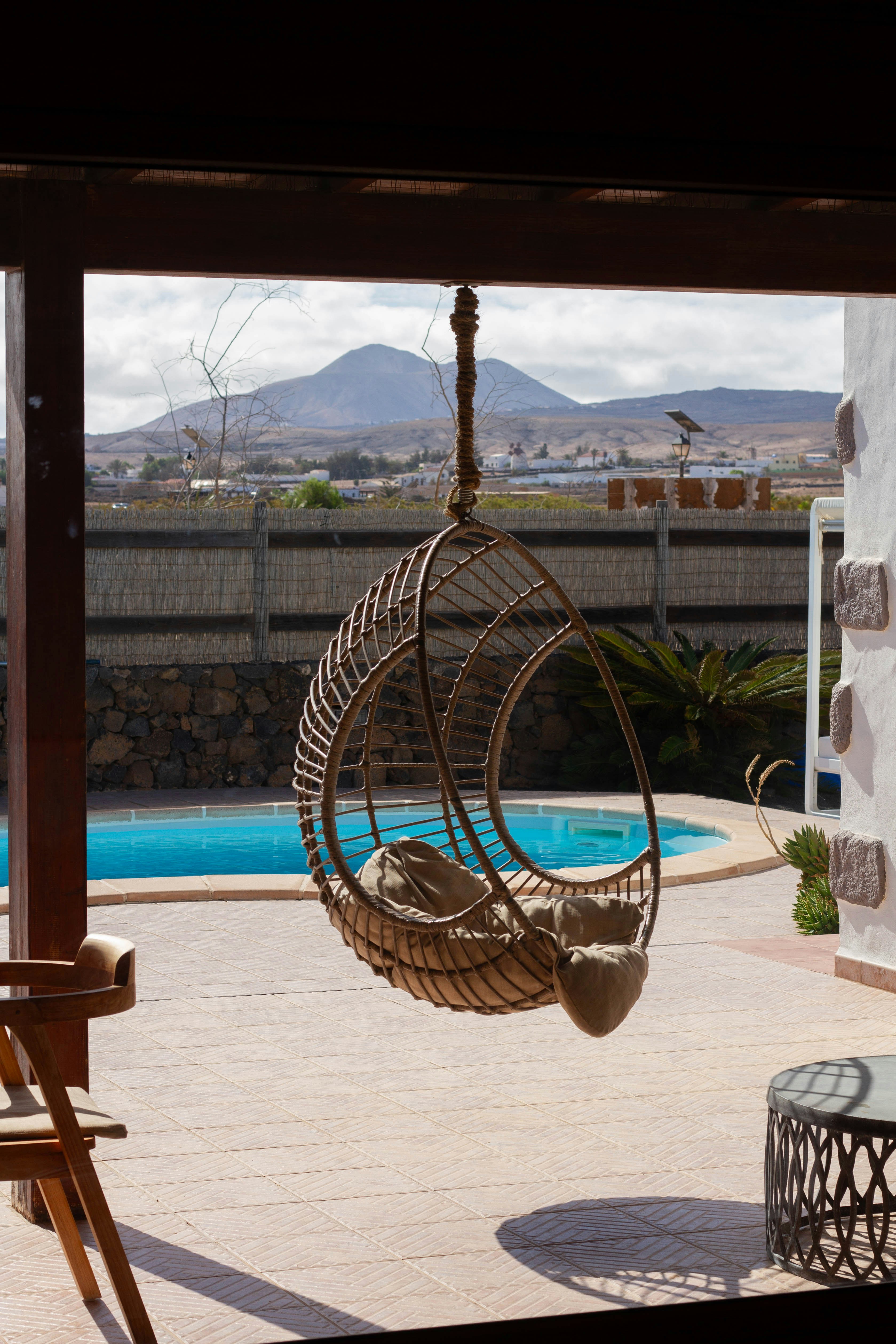 Serene Retreat: A Cozy Oasis