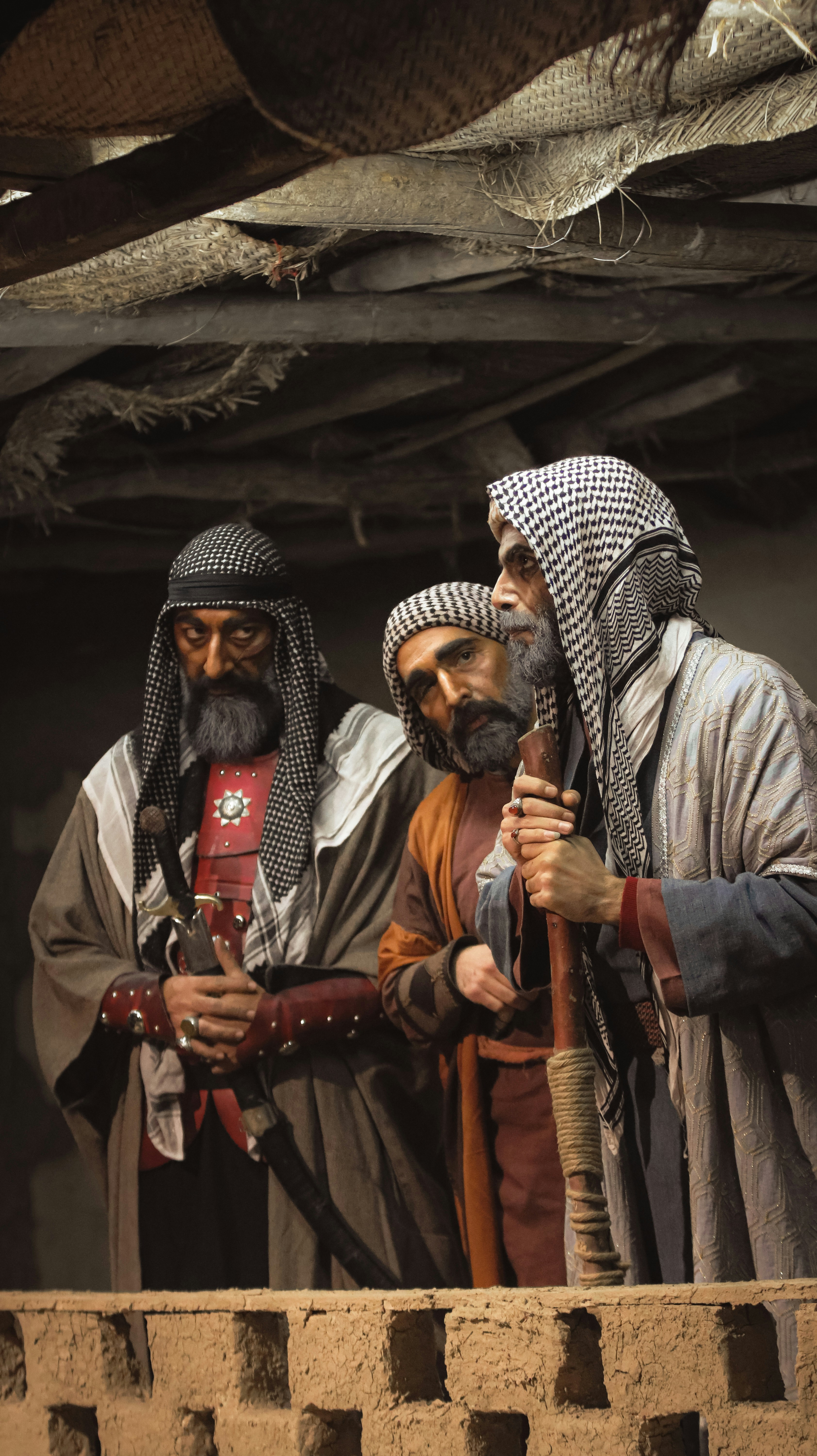 Foto Sekelompok pria berdiri bersebelahan – Gambar Potret Gratis di ...