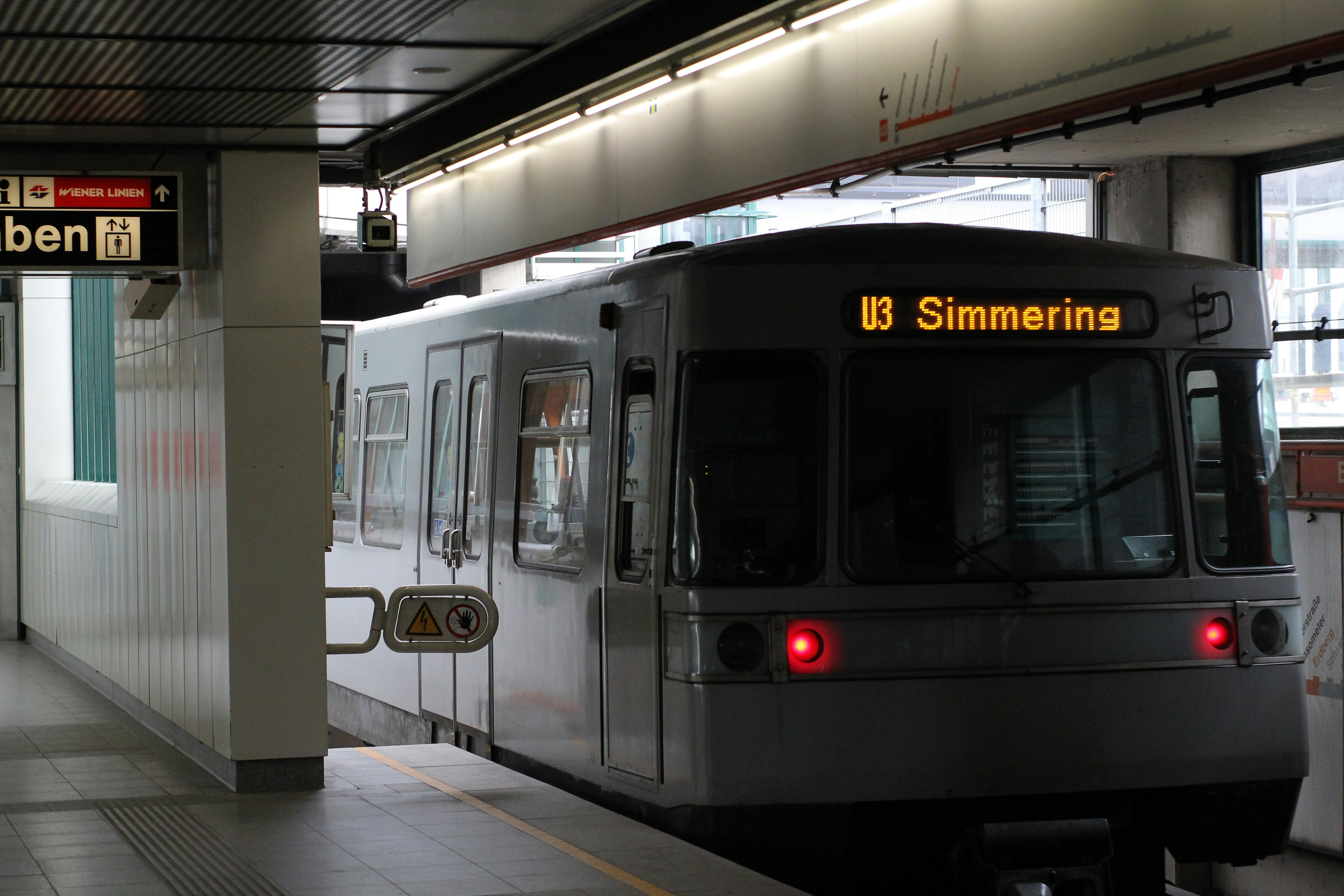 Simmering Silence at Platform Edge: U3 Vienna Train