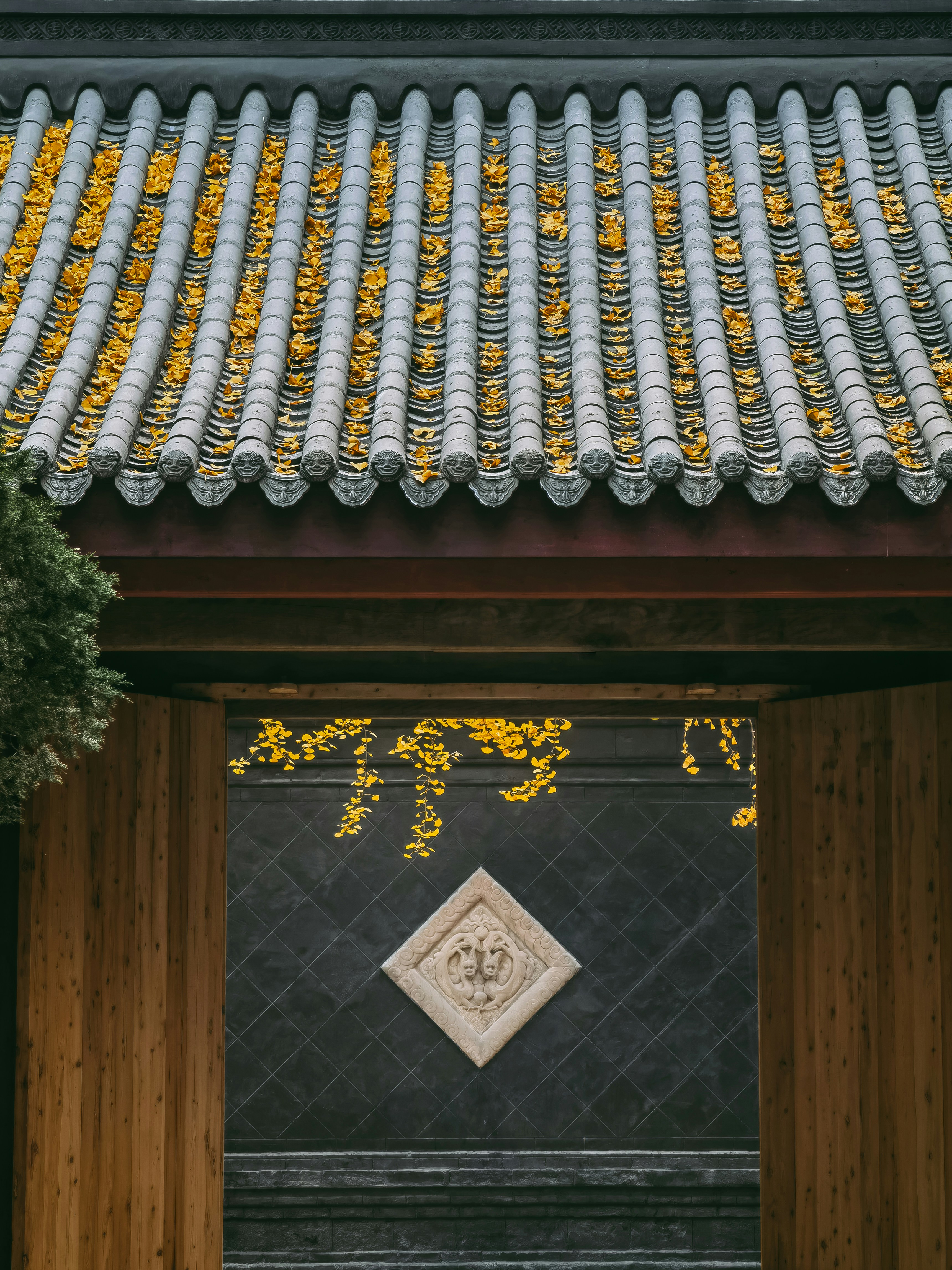 Diamond Crest Framed by a Tile Gate with Autumn Gold