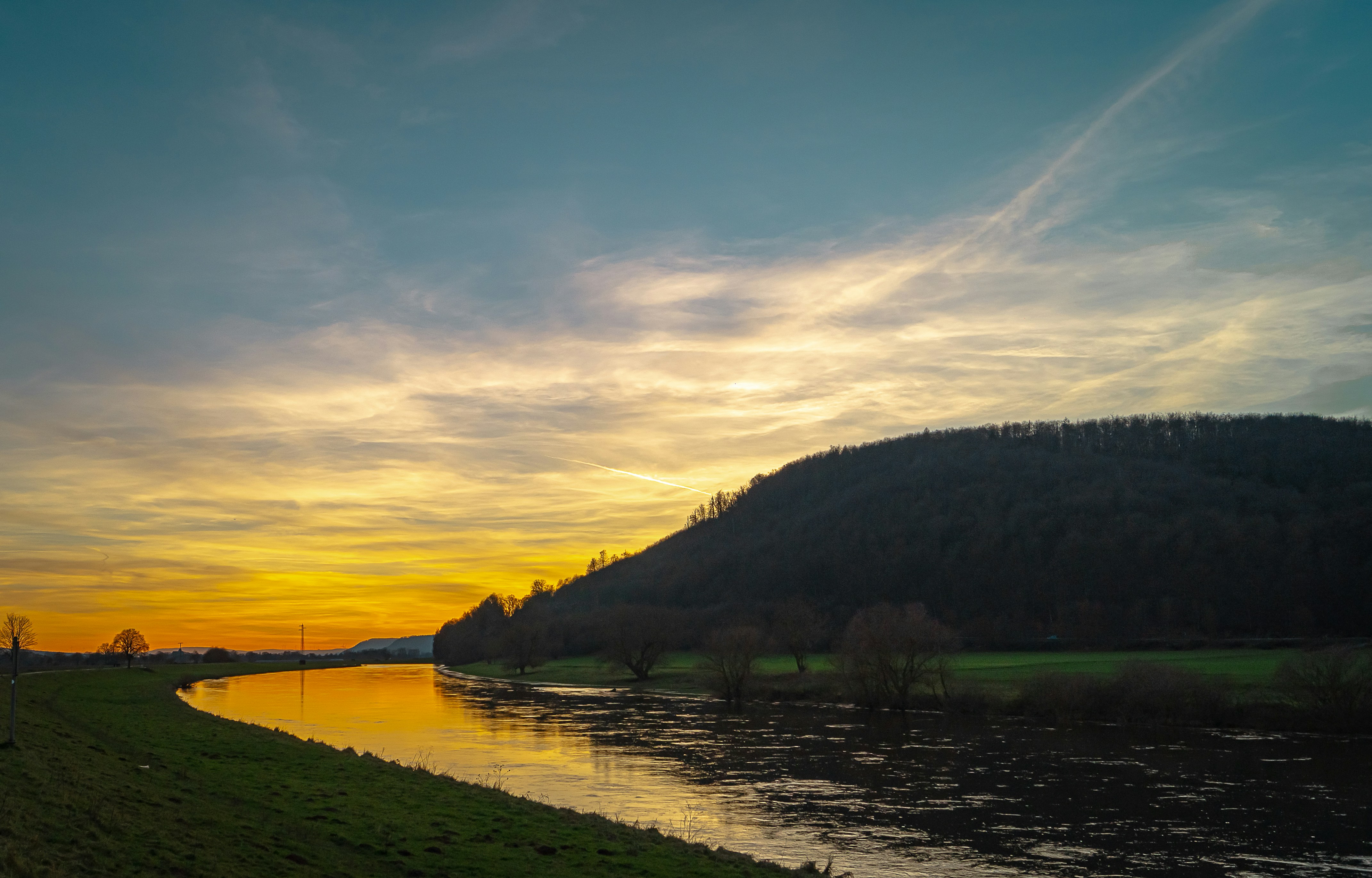 A river running through a lush green countryside photo – Free Scenery ...