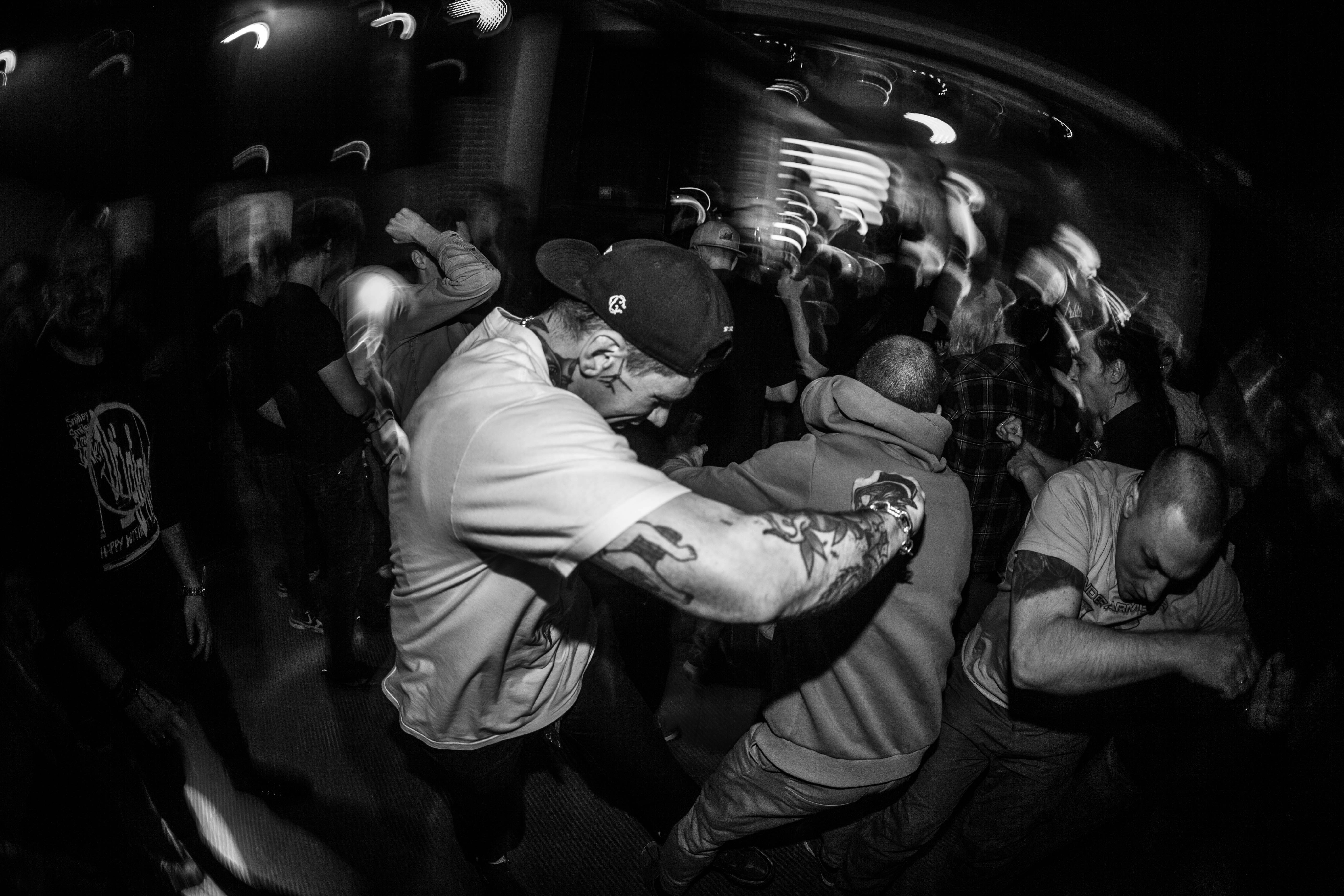 Moshing Pictures | Download Free Images on Unsplash