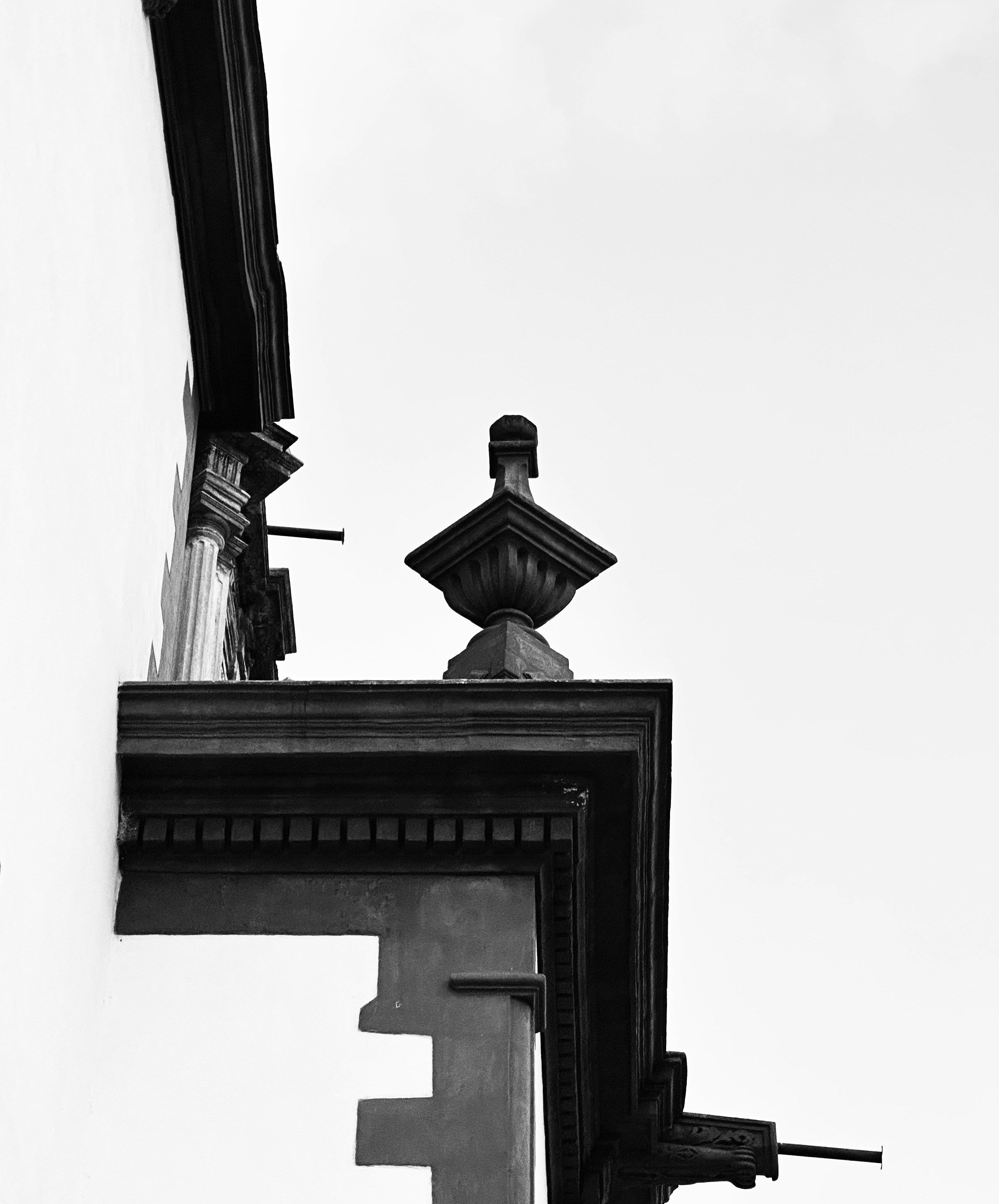 Photo by Francisco Fuentes with Apple iPhone 14 Pro Max