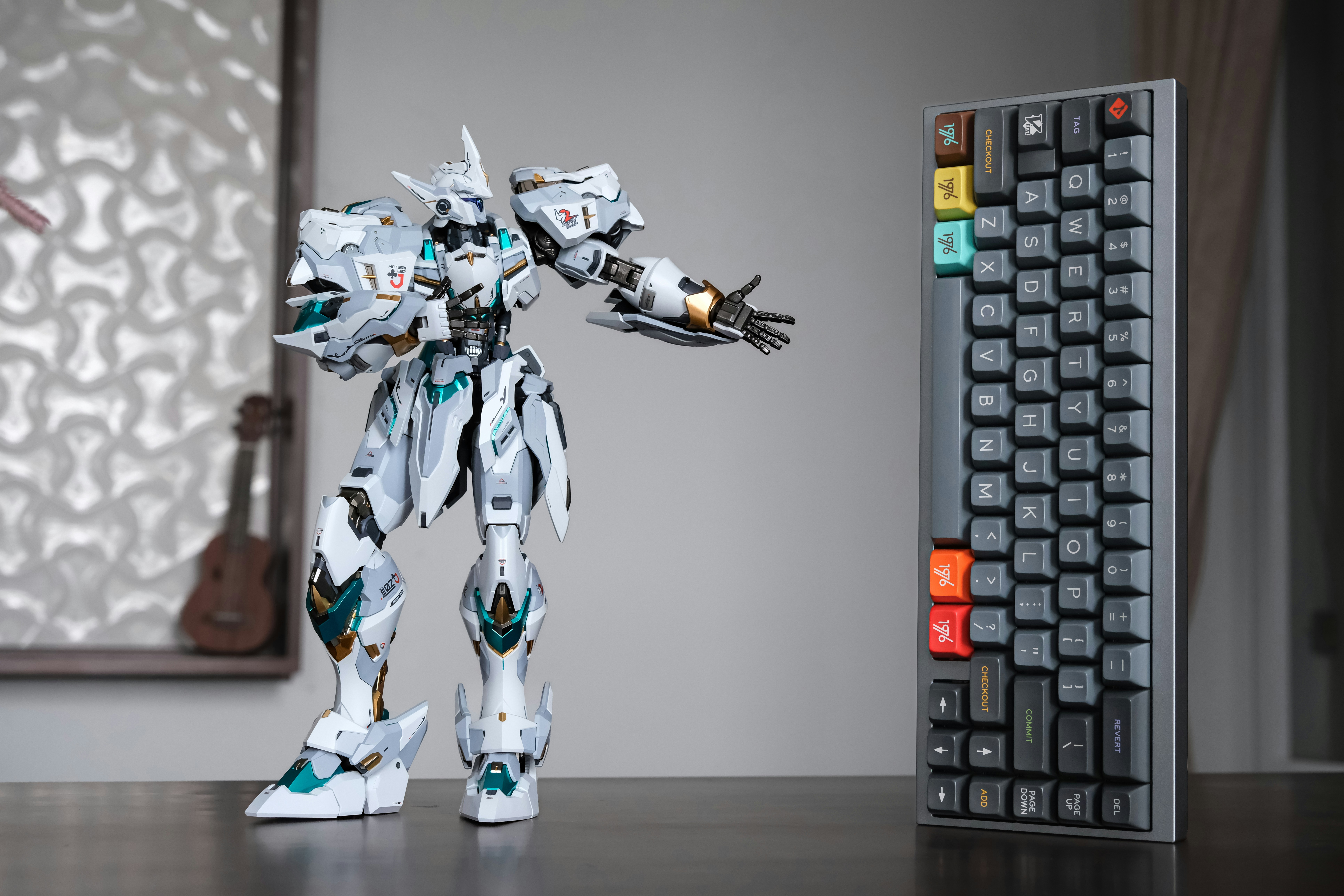 Desk-Top Mecha: Gundam Stance beside a Mechanical Keyboard