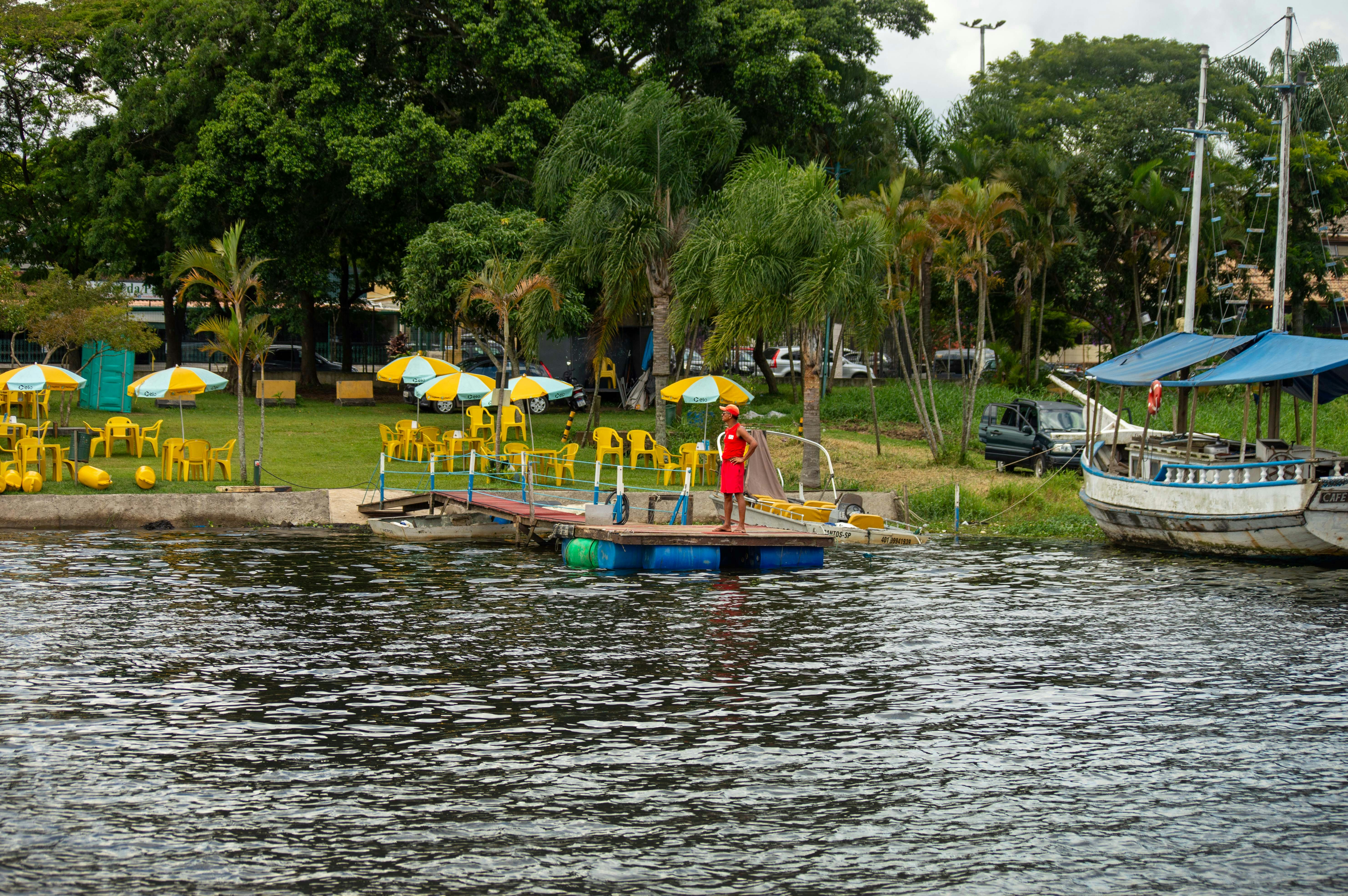 Arriving Early: The Key to a Stress-Free Water Park Day