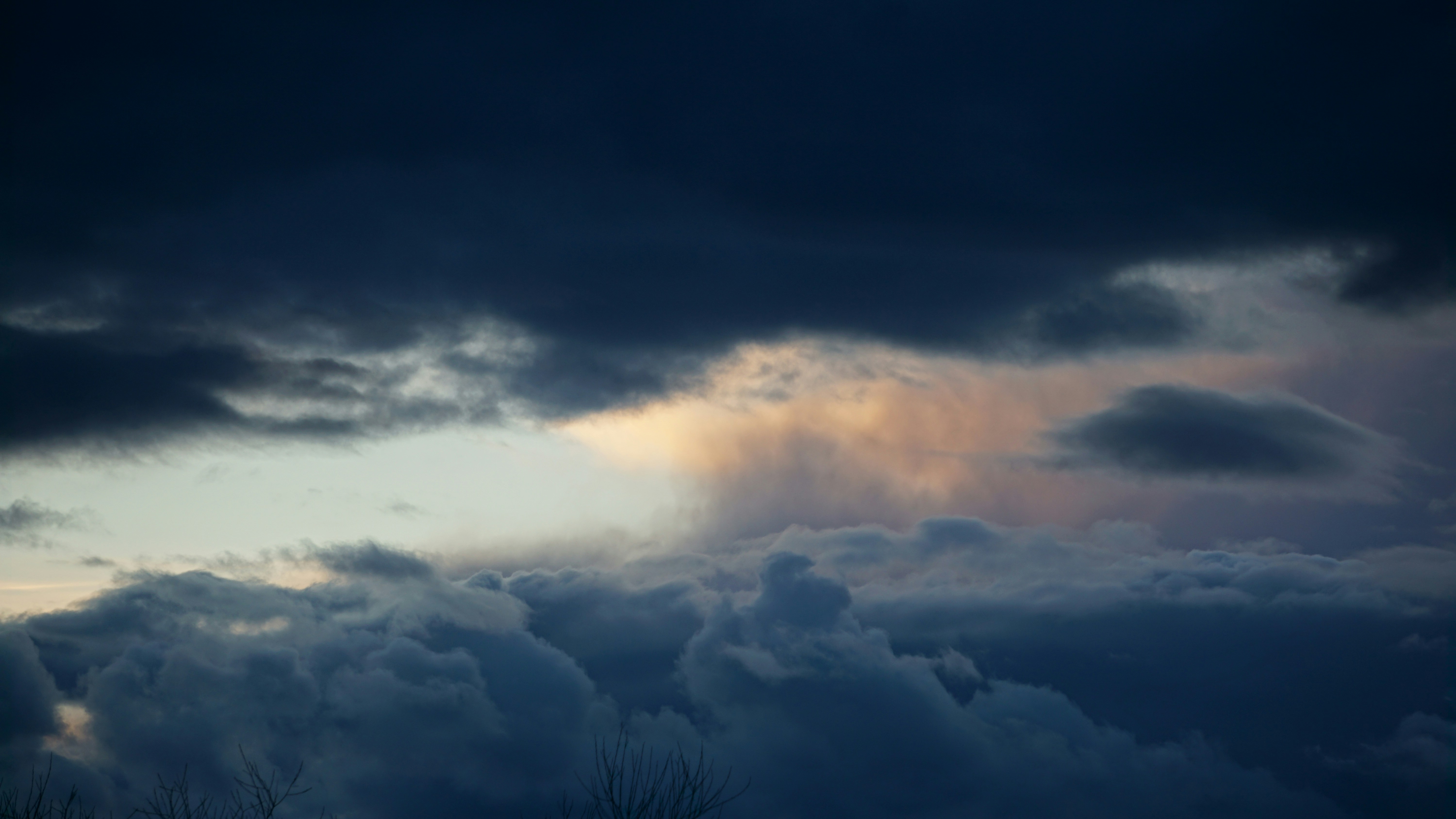 500+ Dramatic Sky Pictures | Download Free Images on Unsplash