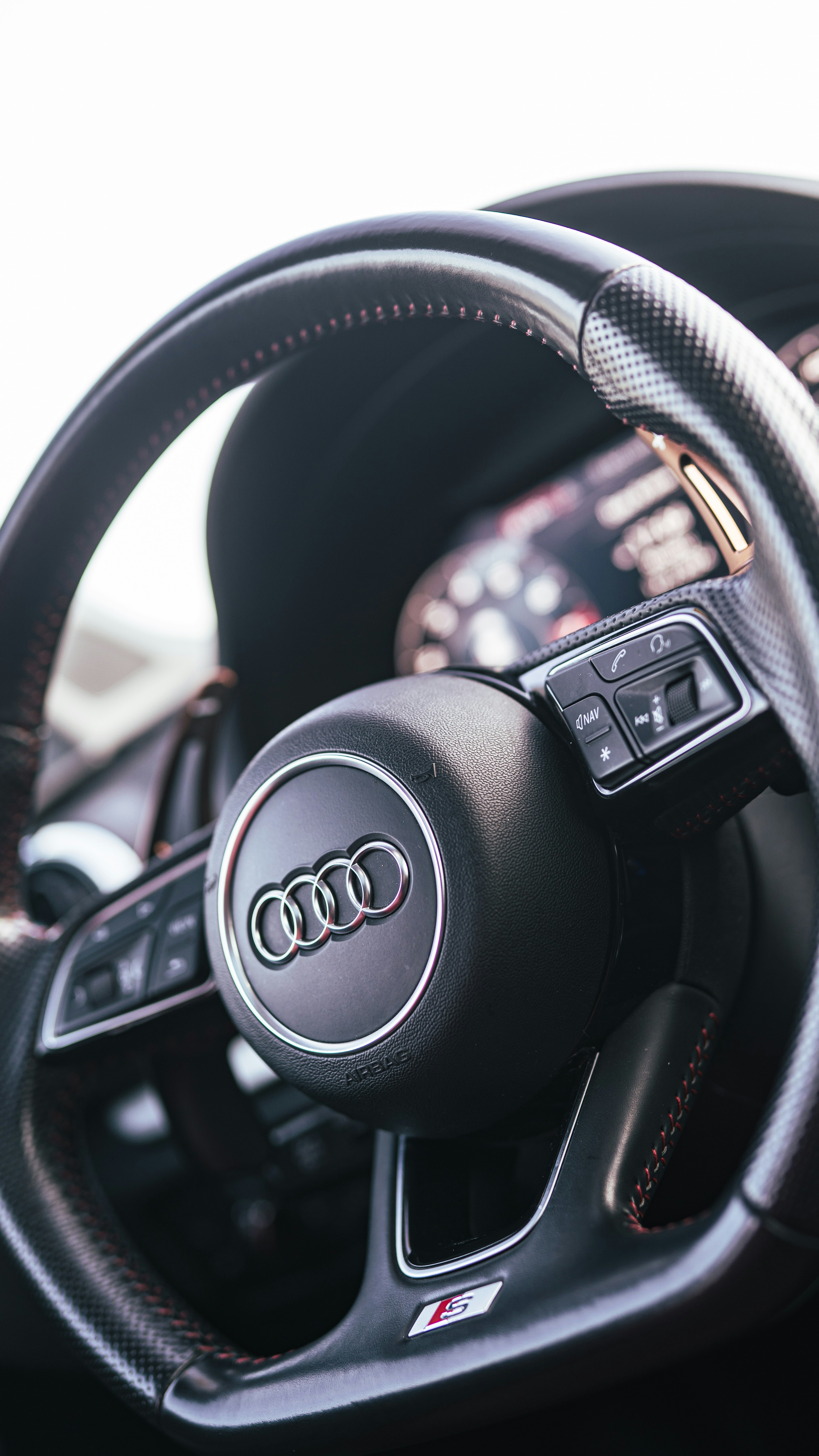 A steering wheel and dashboard of a car photo – Free Interior Image on ...