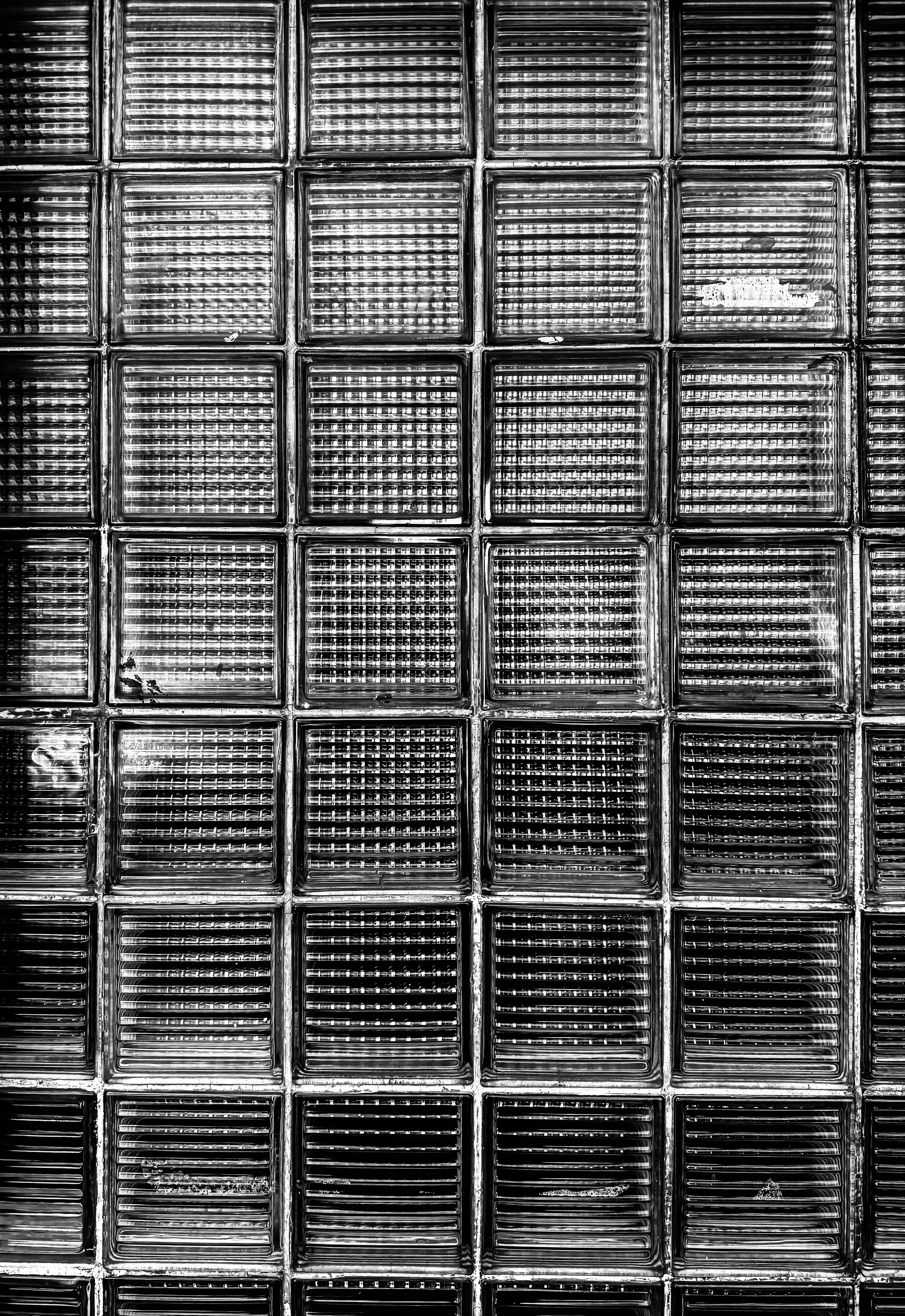 A black and white photo of a glass block wall photo – Free Plaza rio de ...