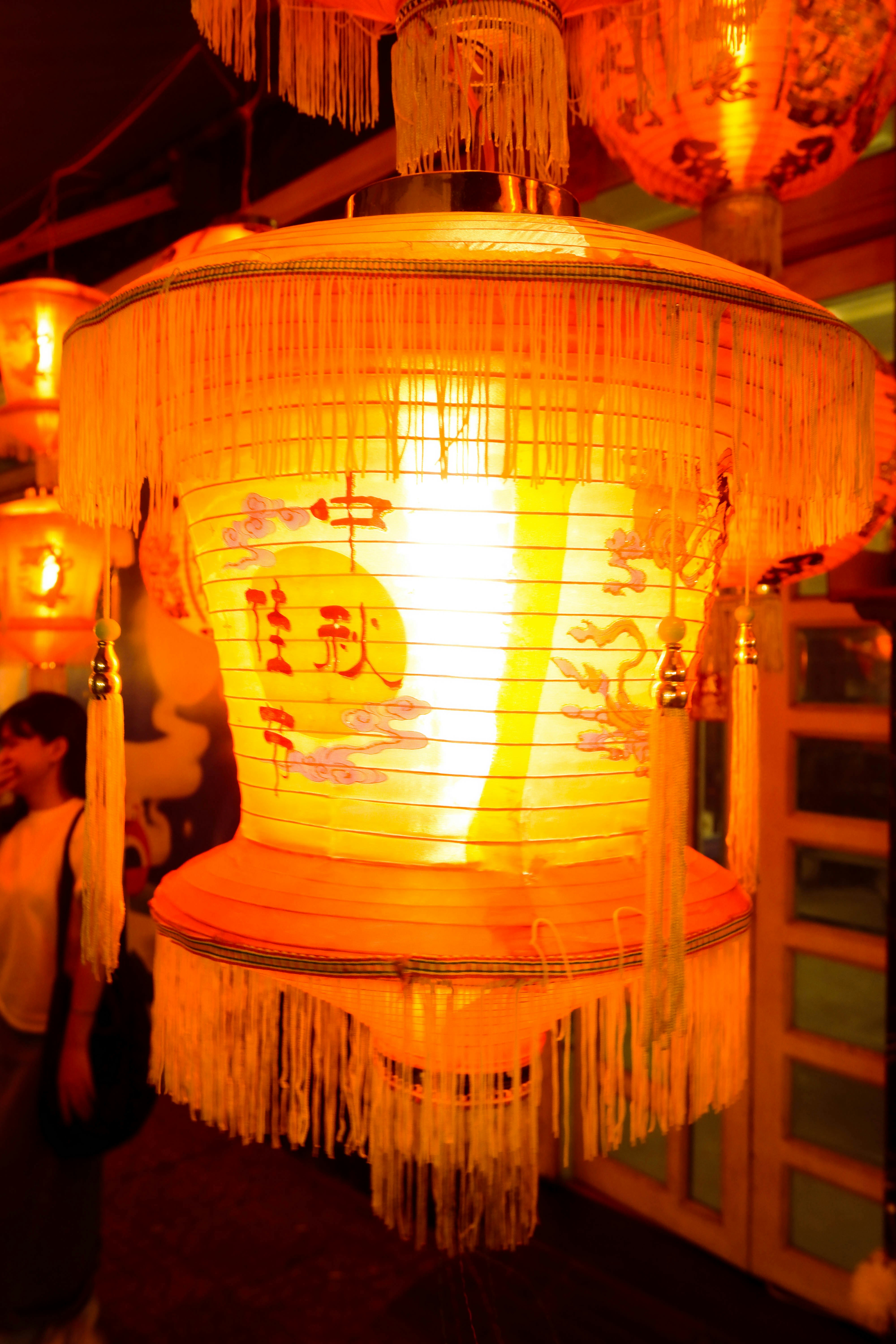 Amber Lantern at Twilight Market: A Fringed Beacon