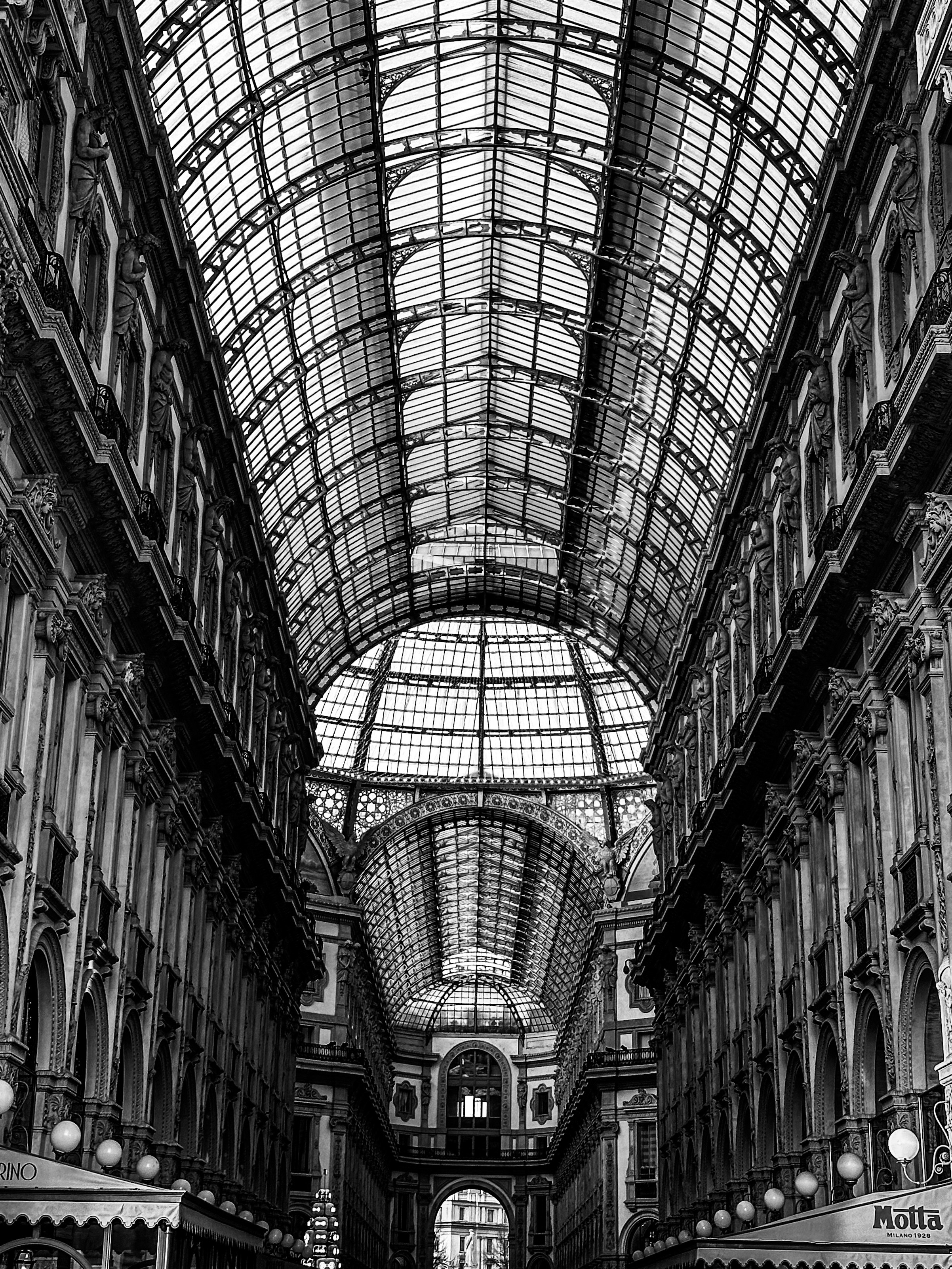 Monochrome Arcades: Symmetry Under a Glass Cathedral