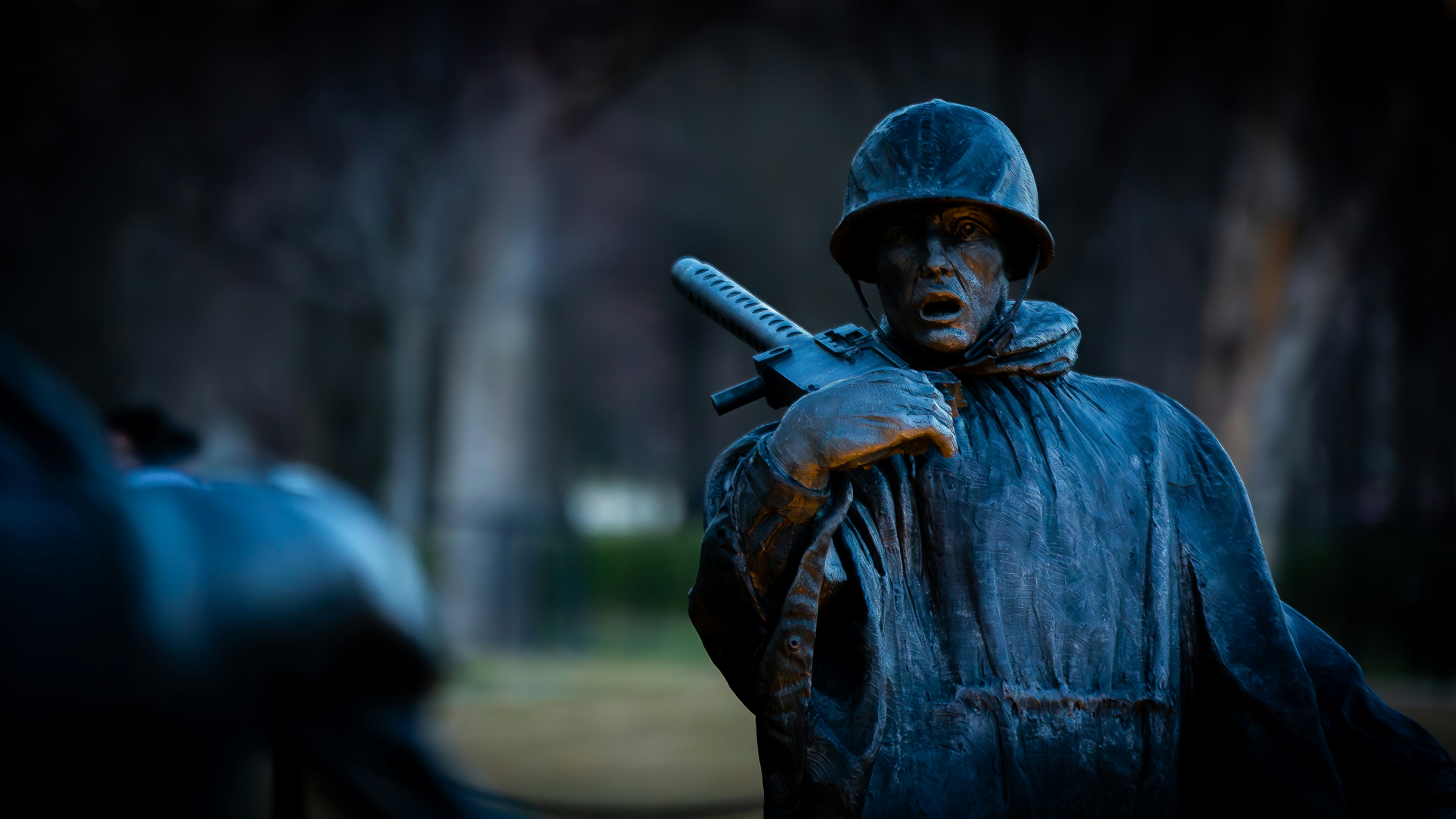 A statue of a soldier holding a gun photo – Free Washington d.c. Image ...
